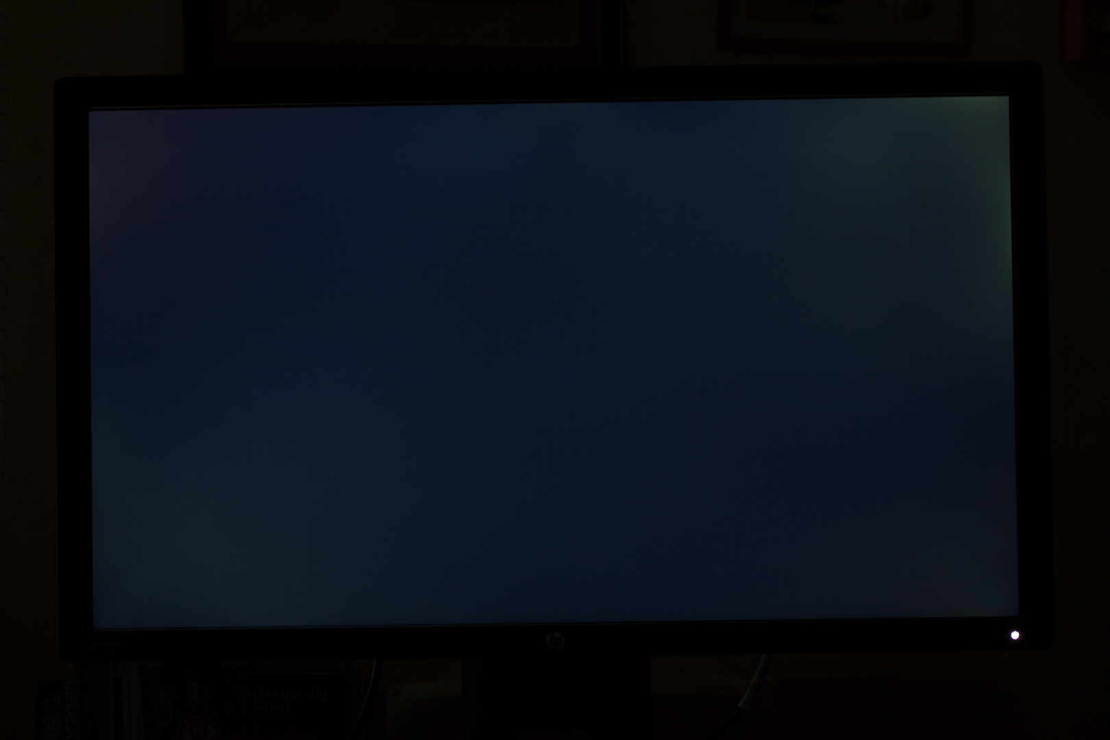 HP Z Display Z27i backlight bleed - HP Support Community - 4758216