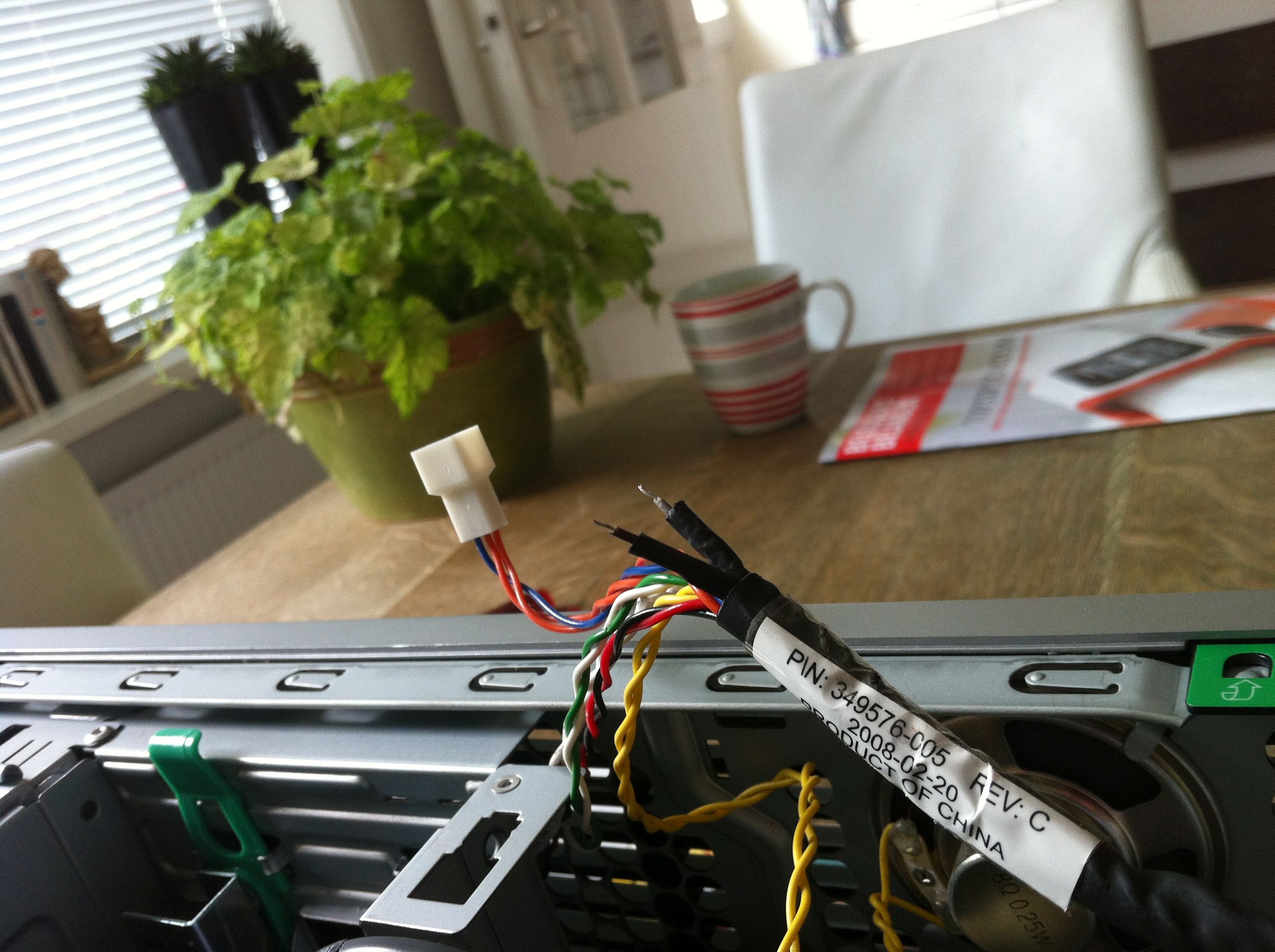 HP xw SERIES THERMAL SENSOR (TRANSISTOR) SWAP TUTORIAL - HP Support ...