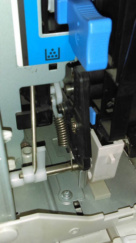 Solved: HP CLJ 4600n Cannot Remove Yellow Cartridge - HP Support ...