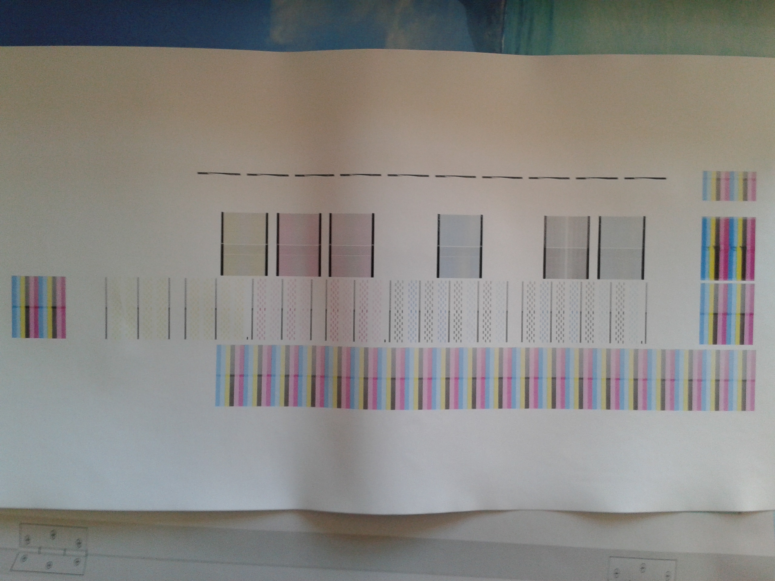 Grainy print and different ink coverage along print lines - HP Support ...