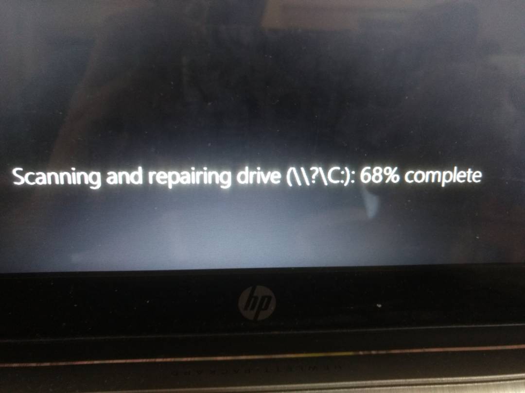 Made 2 beeping sound and the laptop hangs - HP Support Community - 6178299