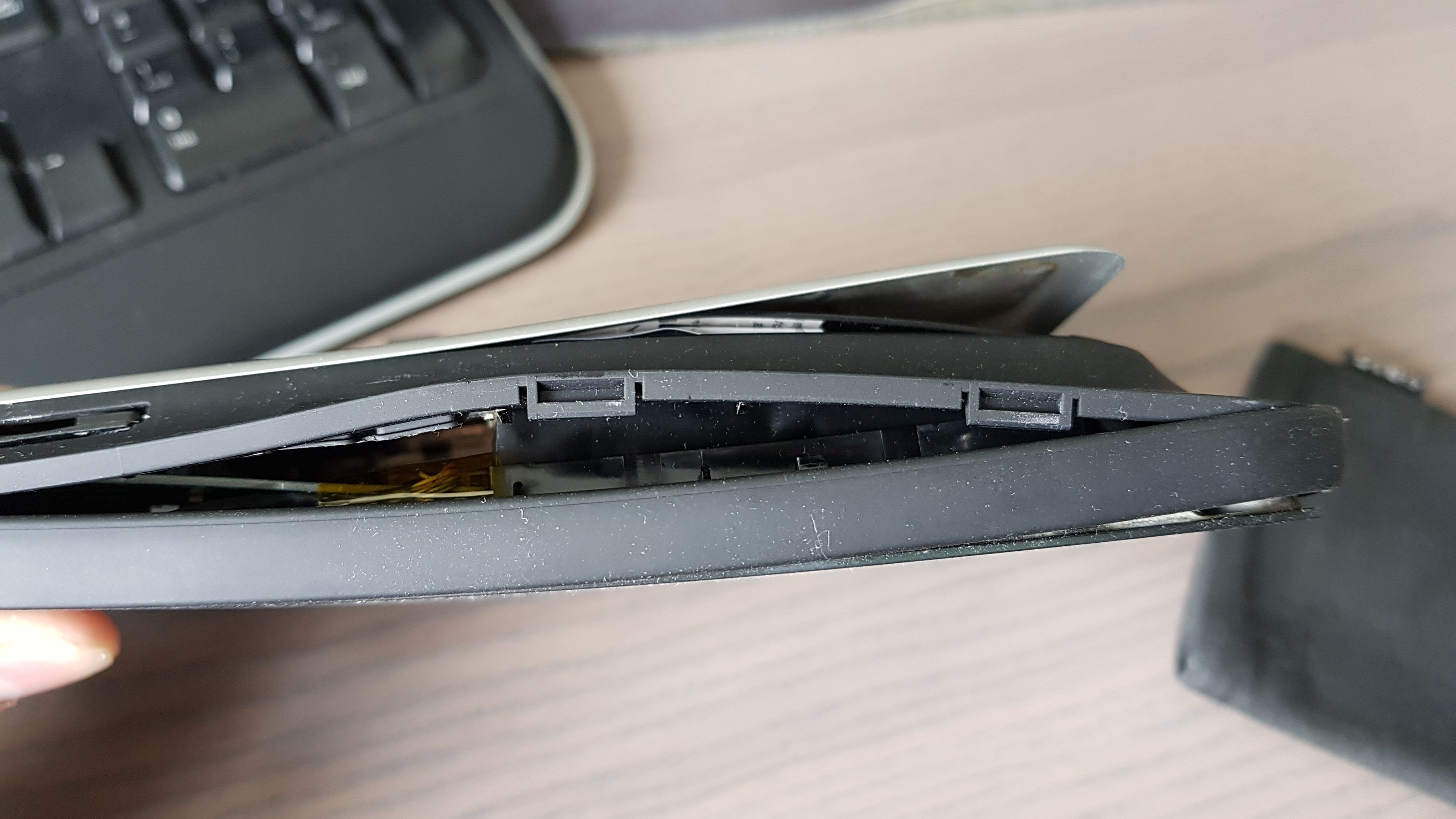 Battery of my HP Zeen Tablet Exploded - HP Support Community - 6330614