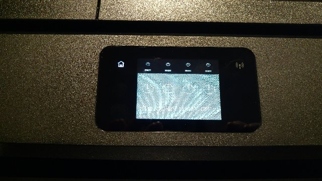 Flashing lights and power symbol on the screen where apps ar... - HP ...