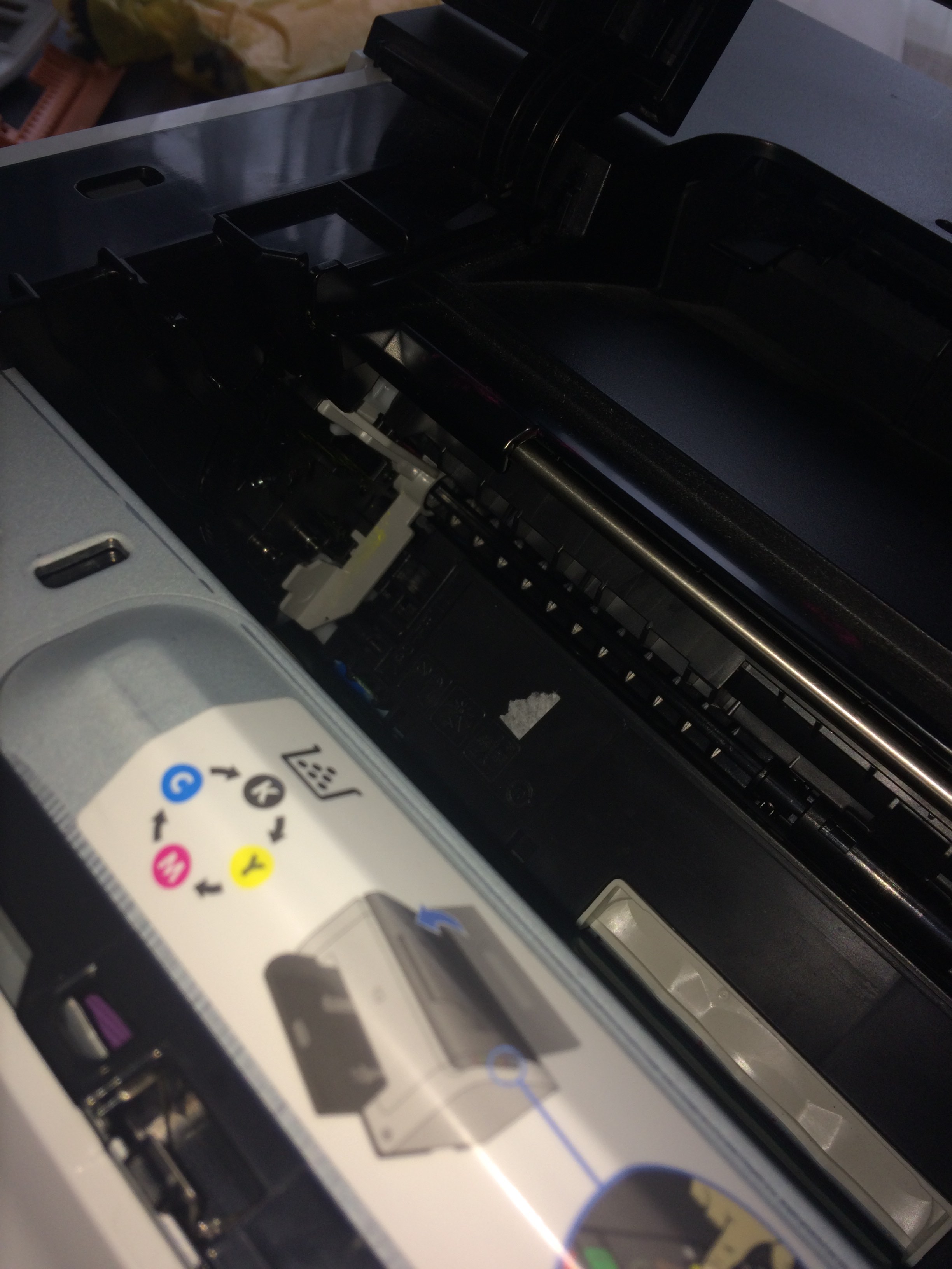 Hp cp1025nw cartridge carousel jam - HP Support Community - 6709700