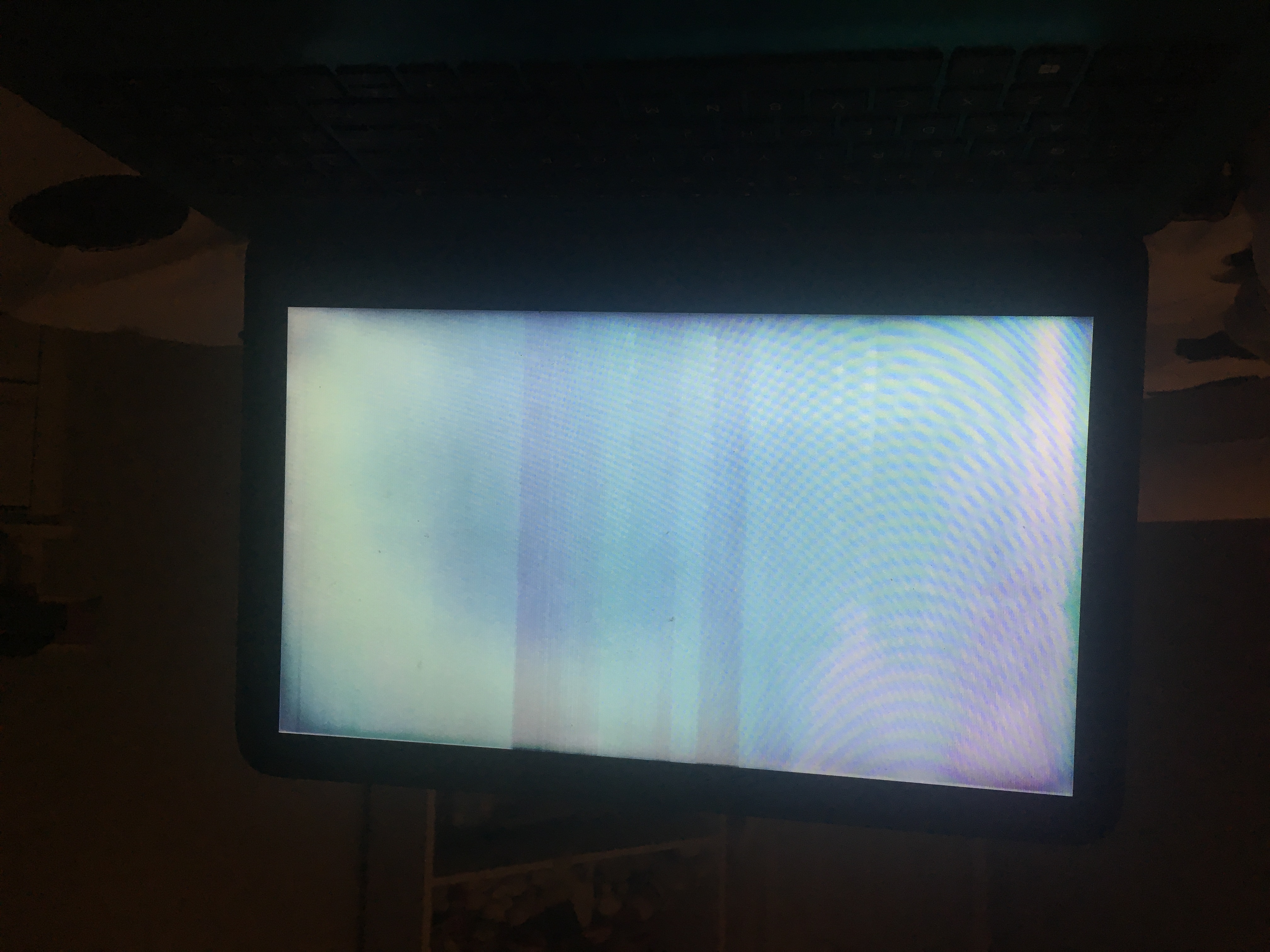 screen problems - HP Support Community - 6903614