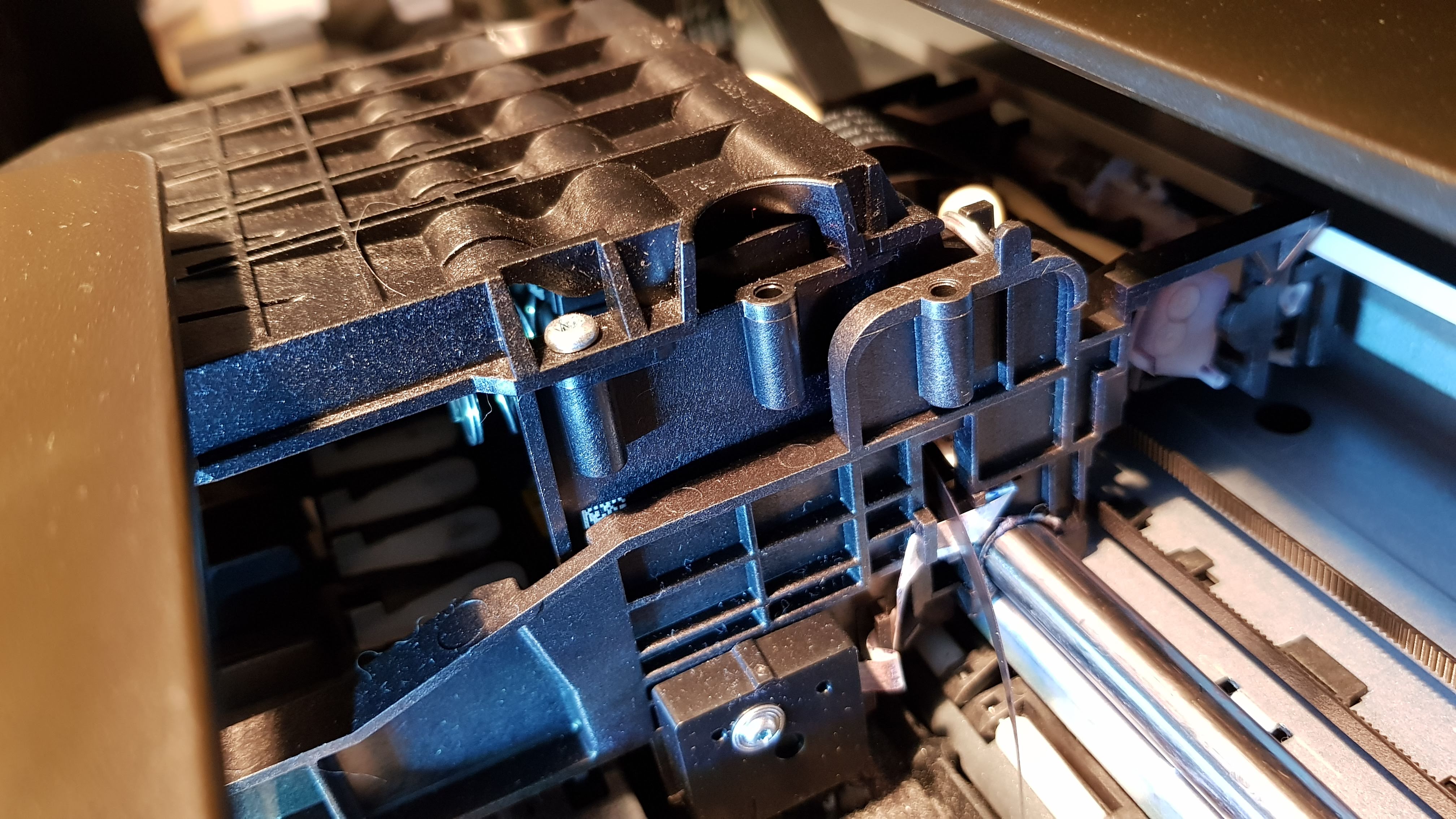 Re: Disconnected plastic ribbon - HP Support Community - 6918141