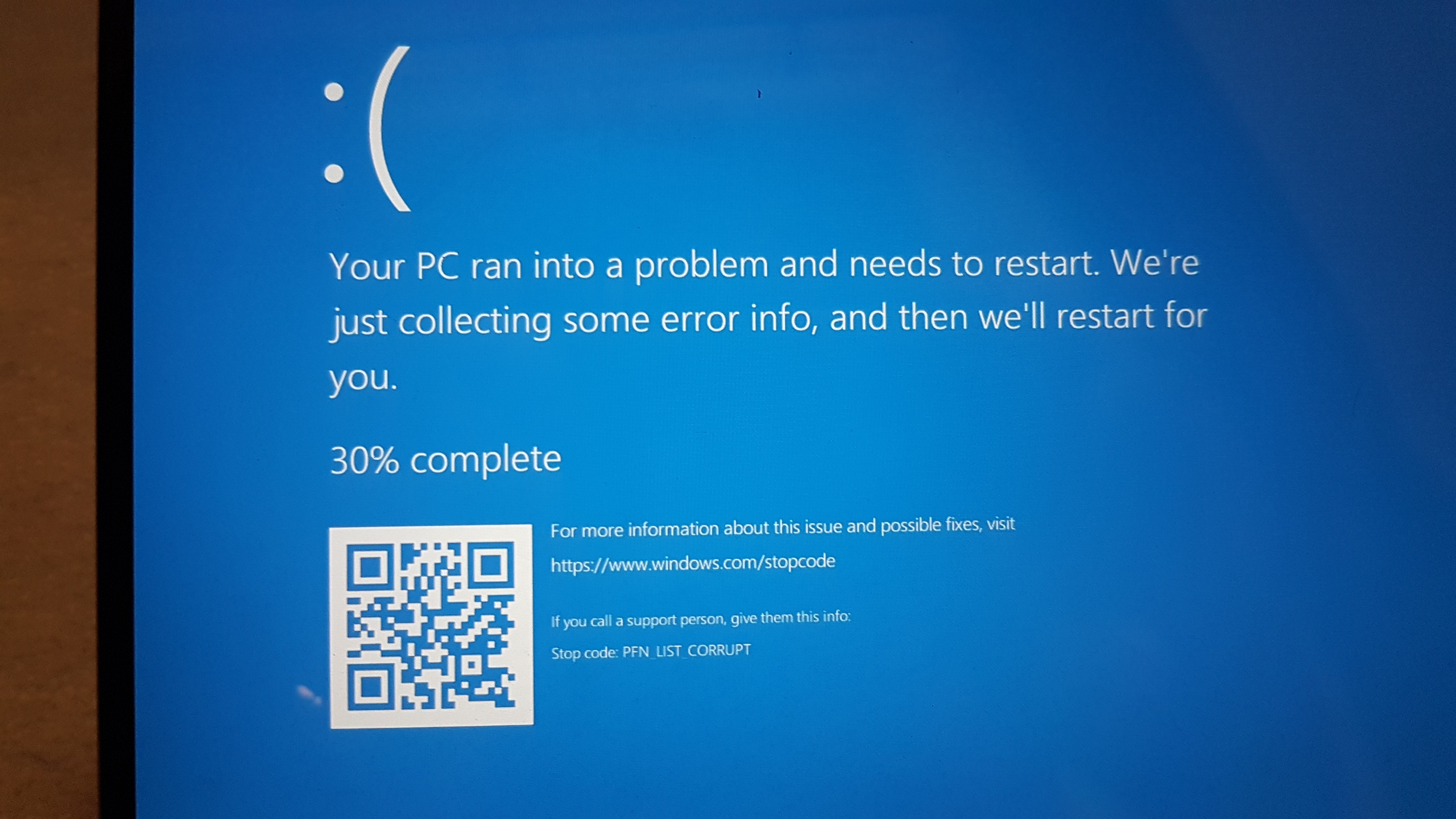 Blue screen crash that happen once a day - HP Support Community - 6945425