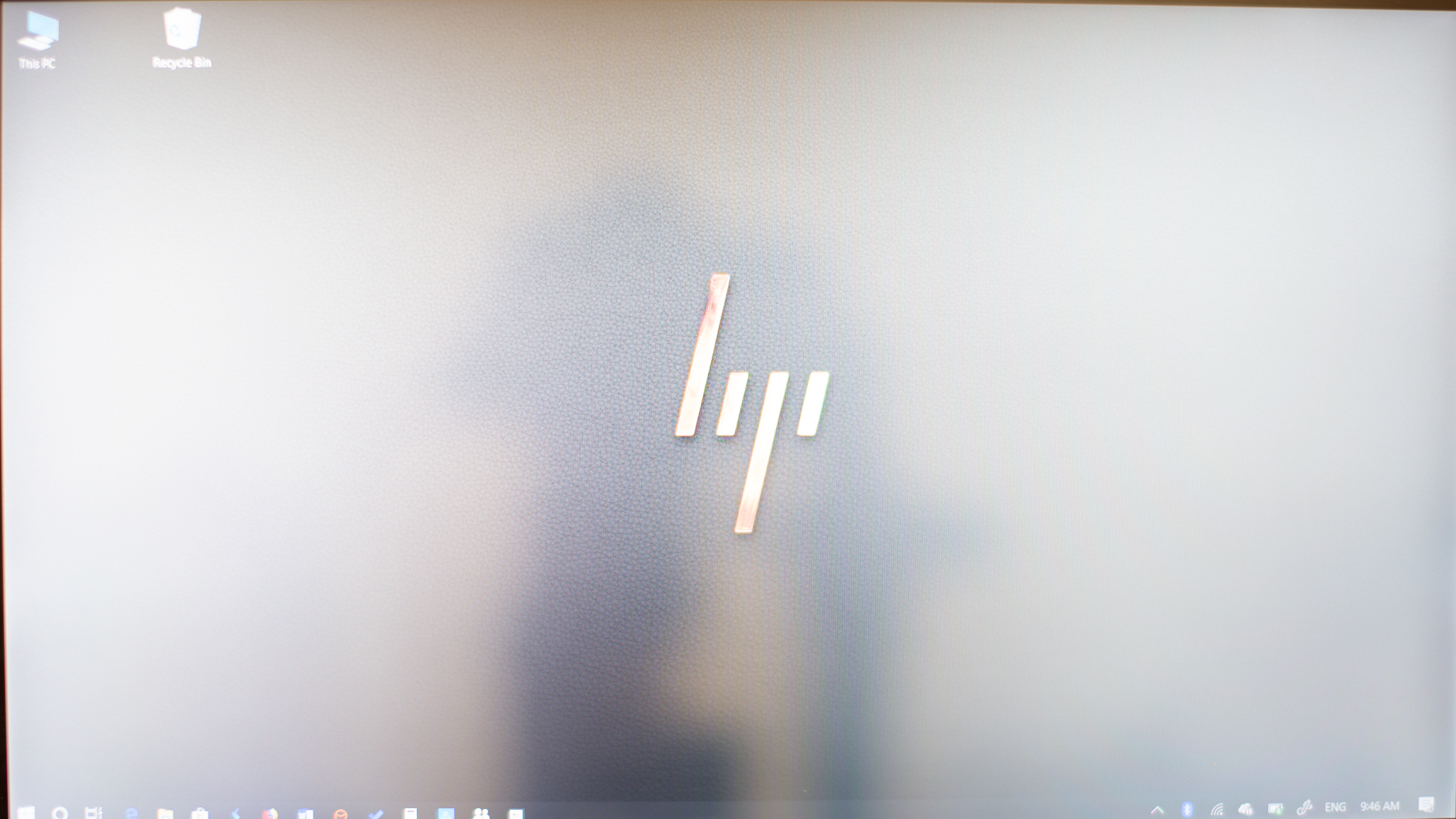 HP SureView Privacy Screen on Spectre x360 2019 (Gem Cut) is... - HP ...