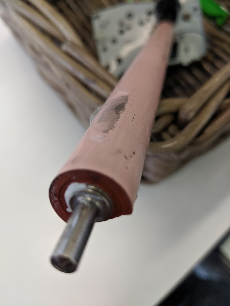 Solved: Plastic of printer roll broken - stains during printing - HP ...
