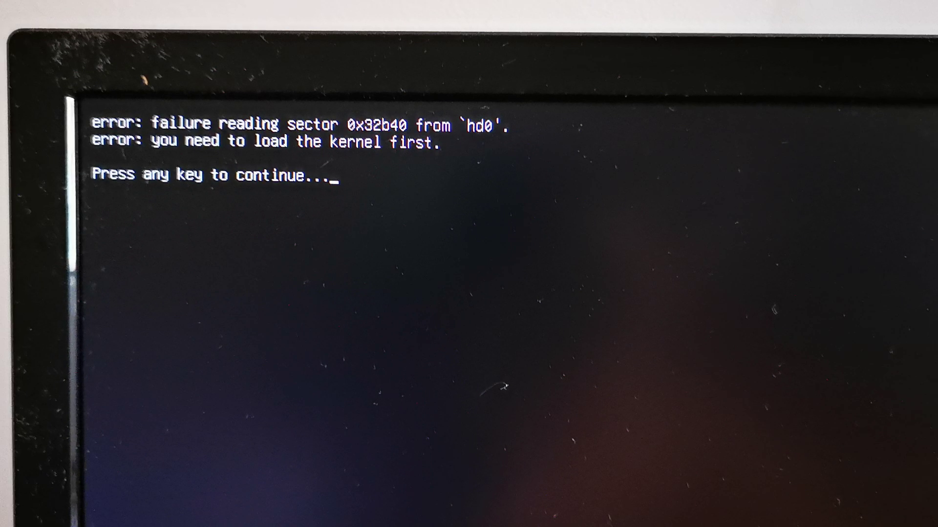 Cannot boot Windows 10 installation - HP Support Community - 7259492