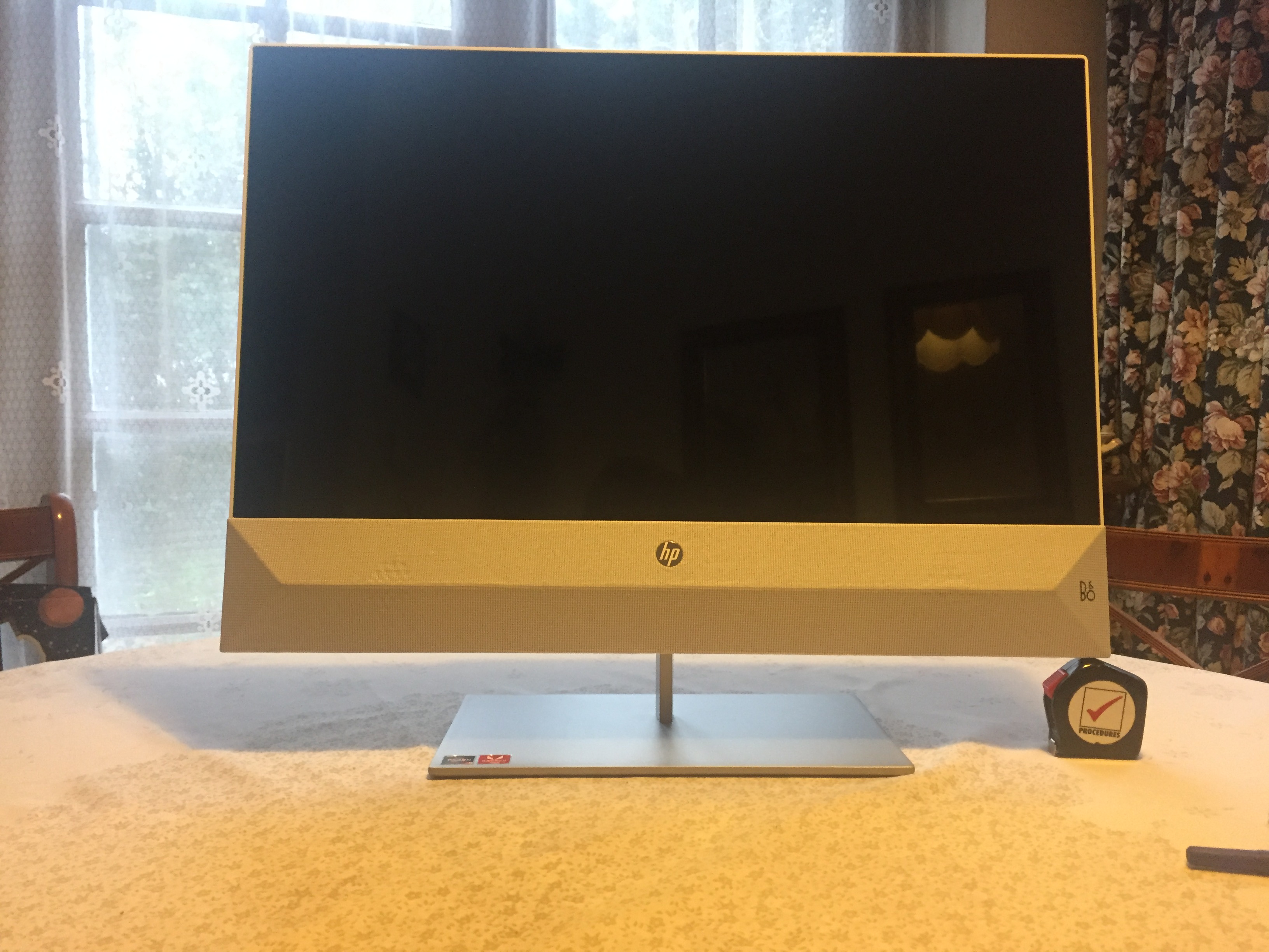 Crooked or tilted Monitor on a new Pavilion - HP Support Community ...