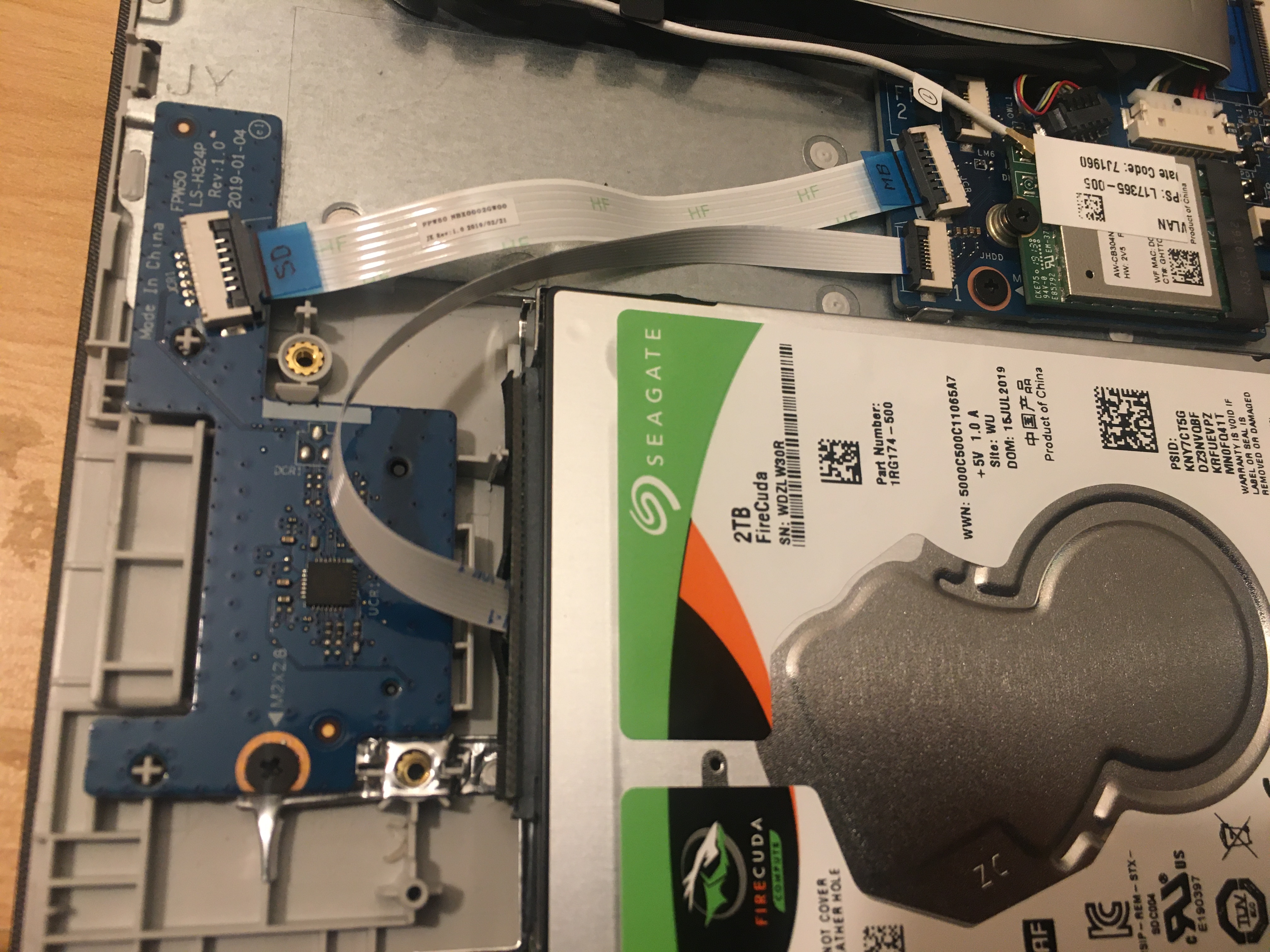 Solved: Dont have hard drive sata connector - HP Support Community ...