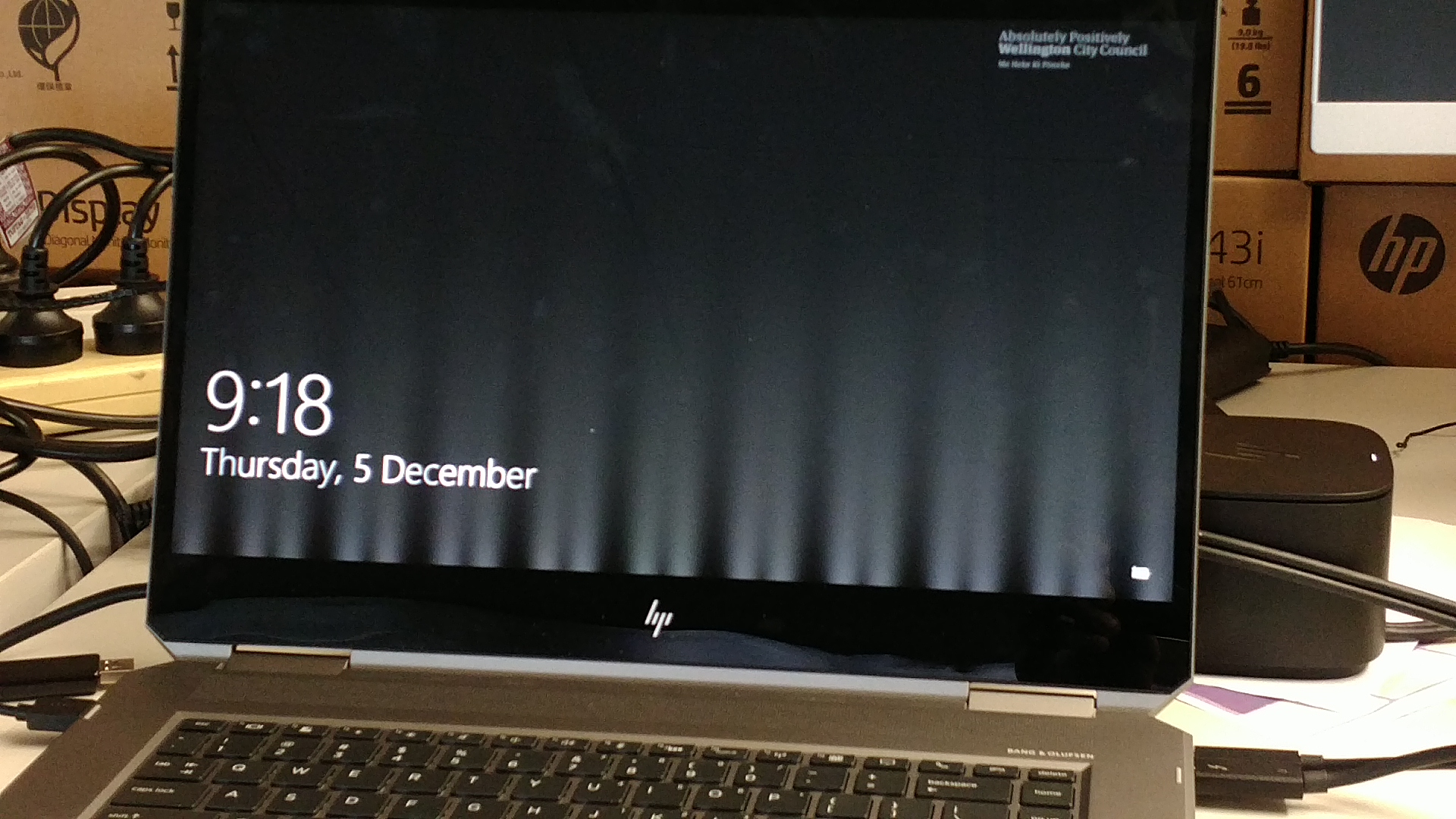 ZBook laptop screen issue - HP Support Community - 7384952