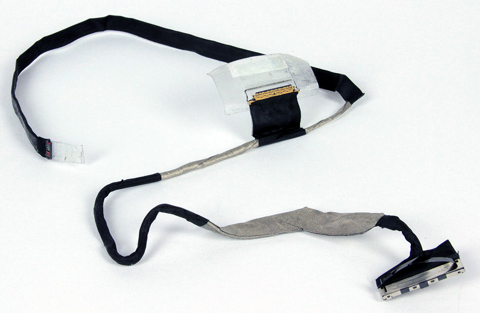 Solved: How I replace the display cable for my Zbook 15 G2? - HP ...