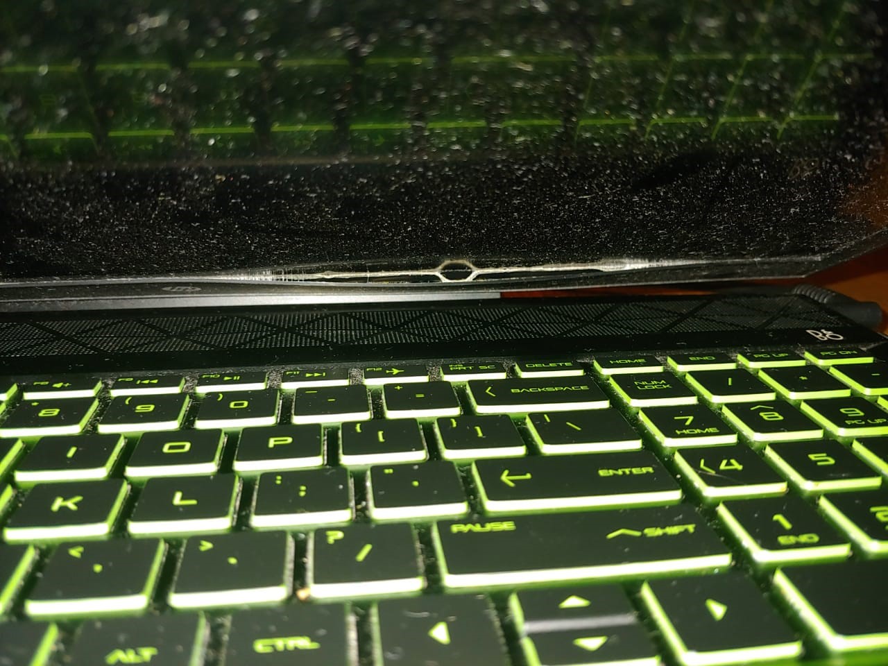 Pavilion screen frame - HP Support Community - 7598341