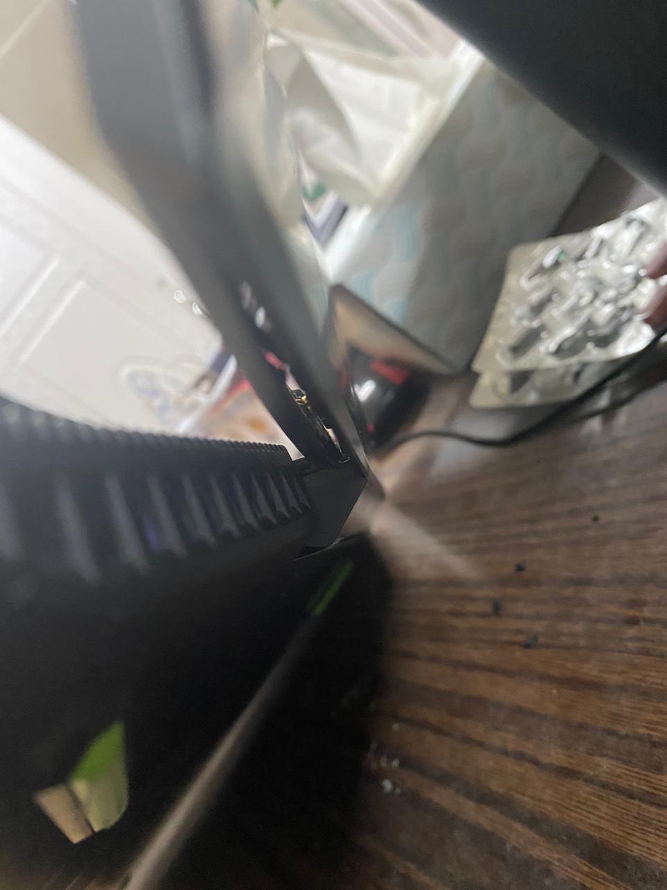 Solved: HP pavilion gaming PC, Monitor hinge broken - HP Support ...