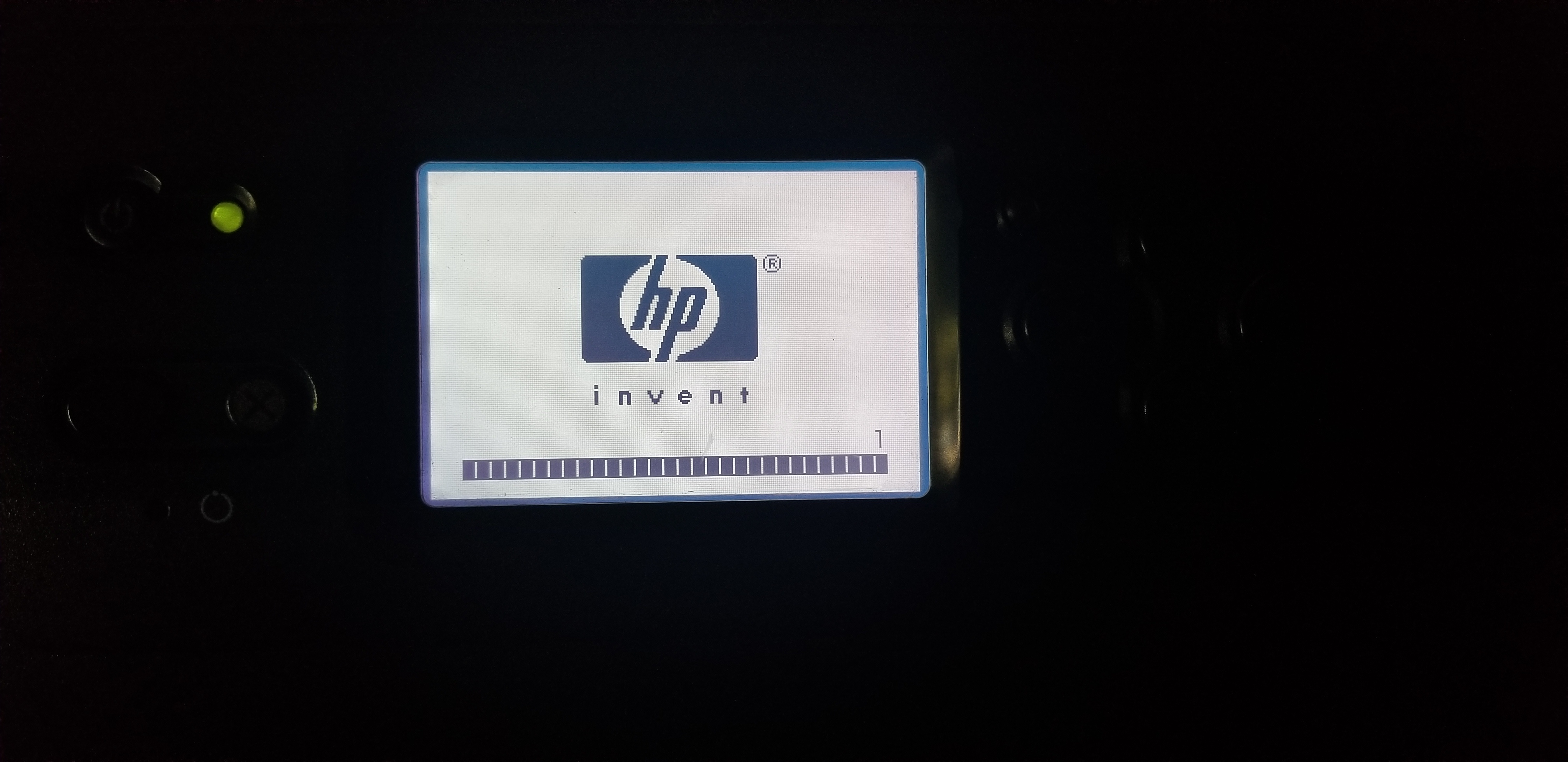 Solved: Hp Designjet z6100 stuck at 1% on loading screen - HP Support ...