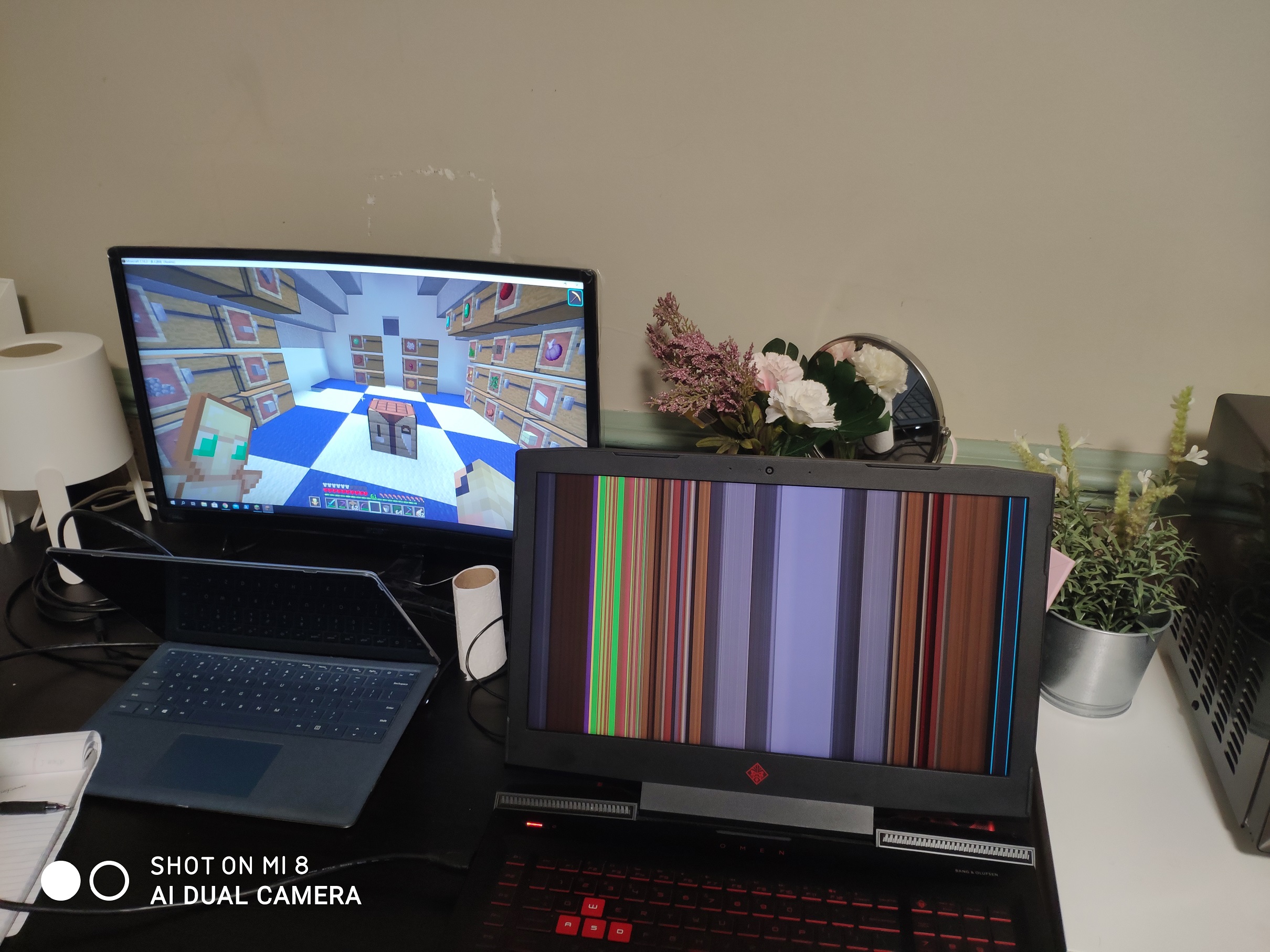 Veritical lines appears on the laptop's screen. - HP Support Community ...