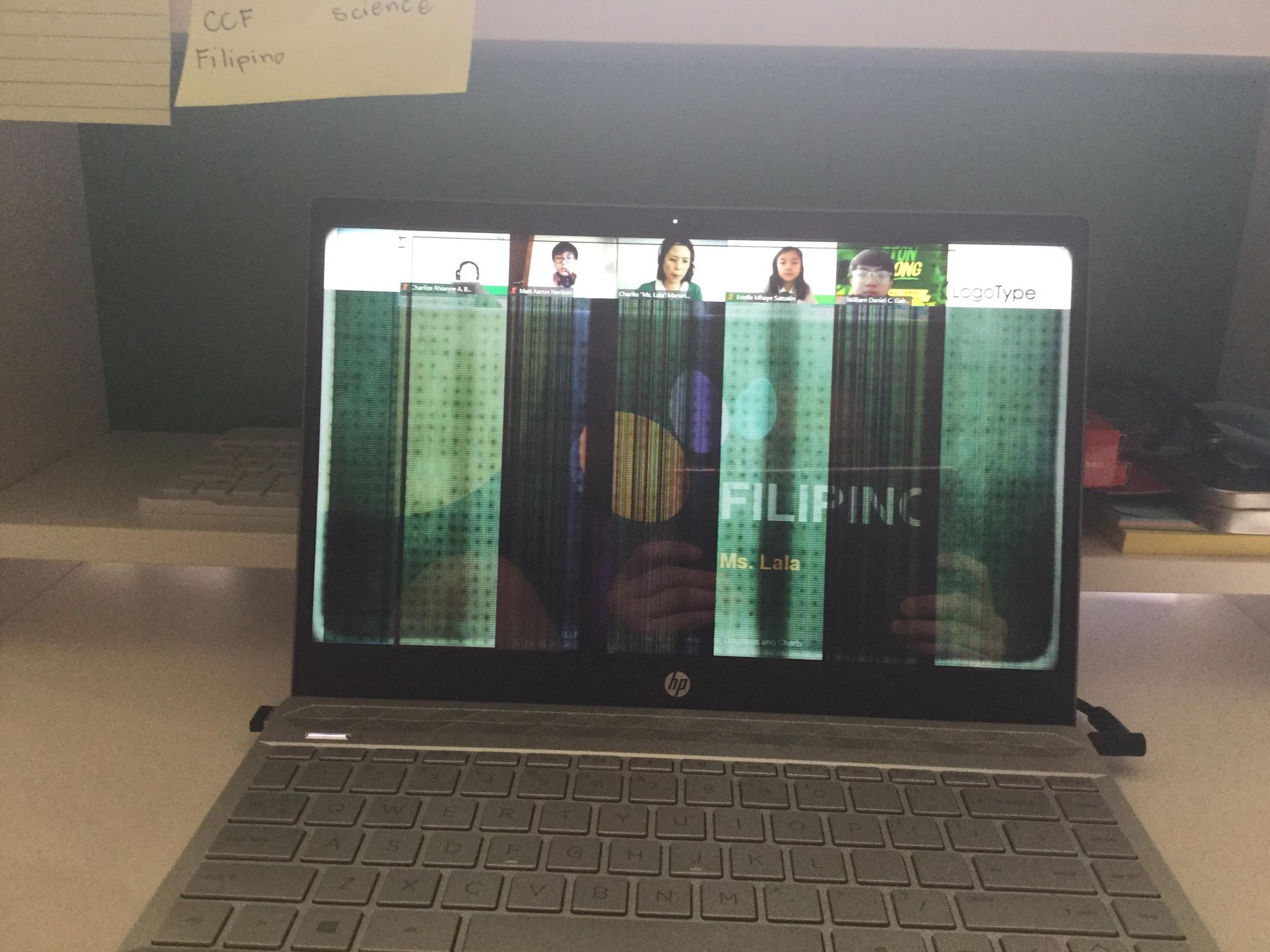 Laptop display issues - HP Support Community - 7780073