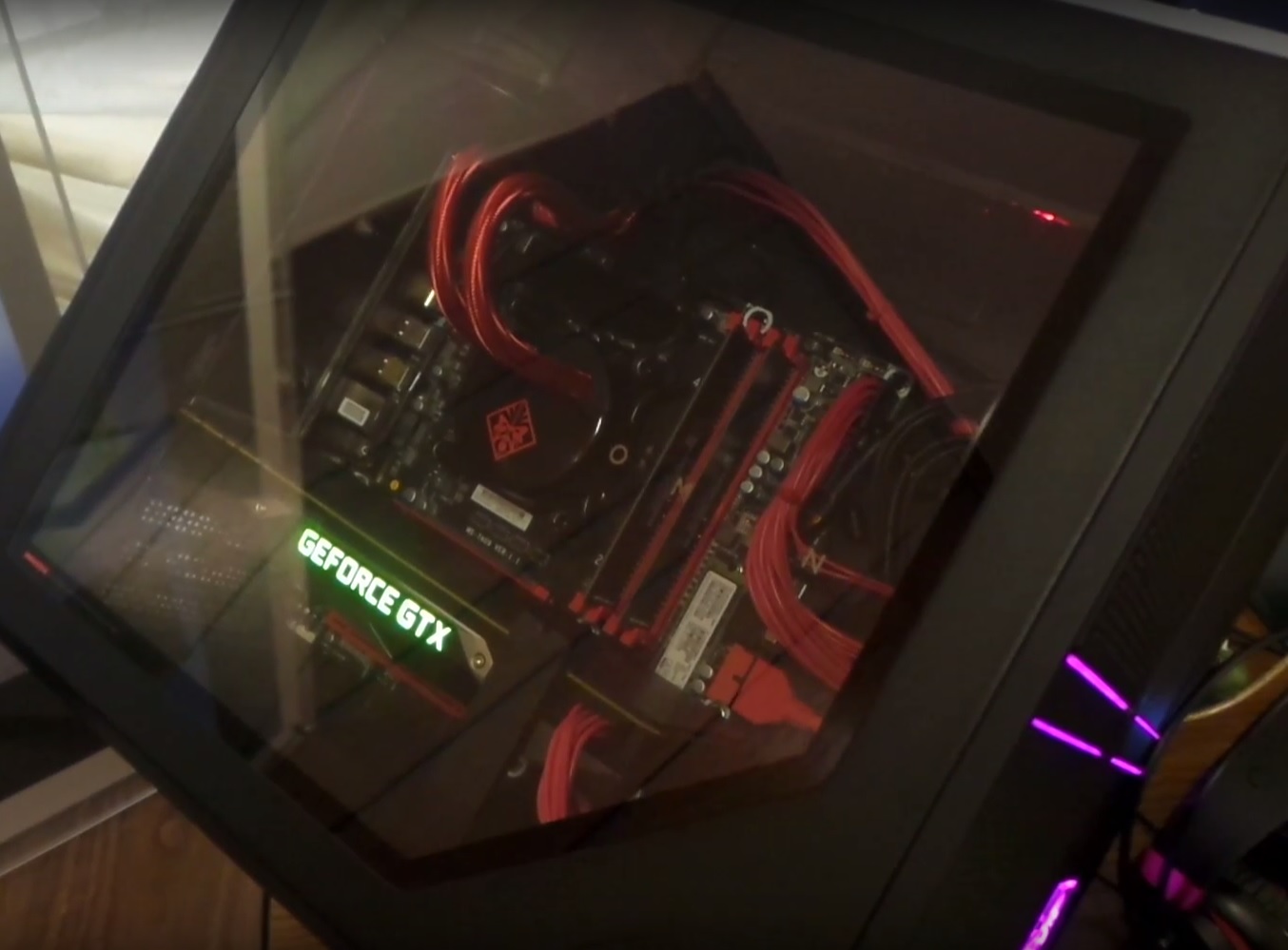 Clear case cover for Omen x 900-019 - HP Support Community - 7860938