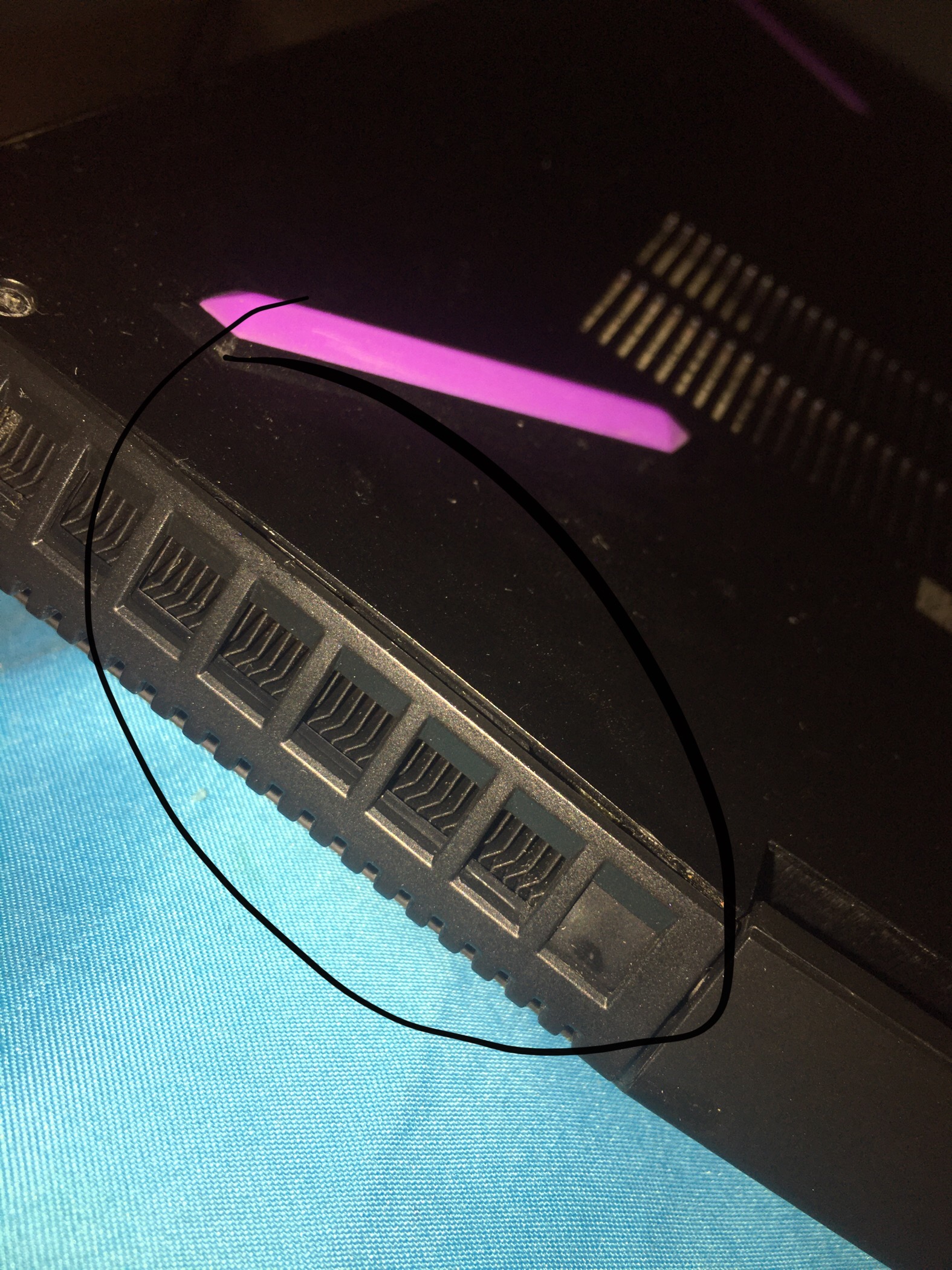 Hp-Pavilion Gaming 15 - Hinge problem - HP Support Community - 7864640