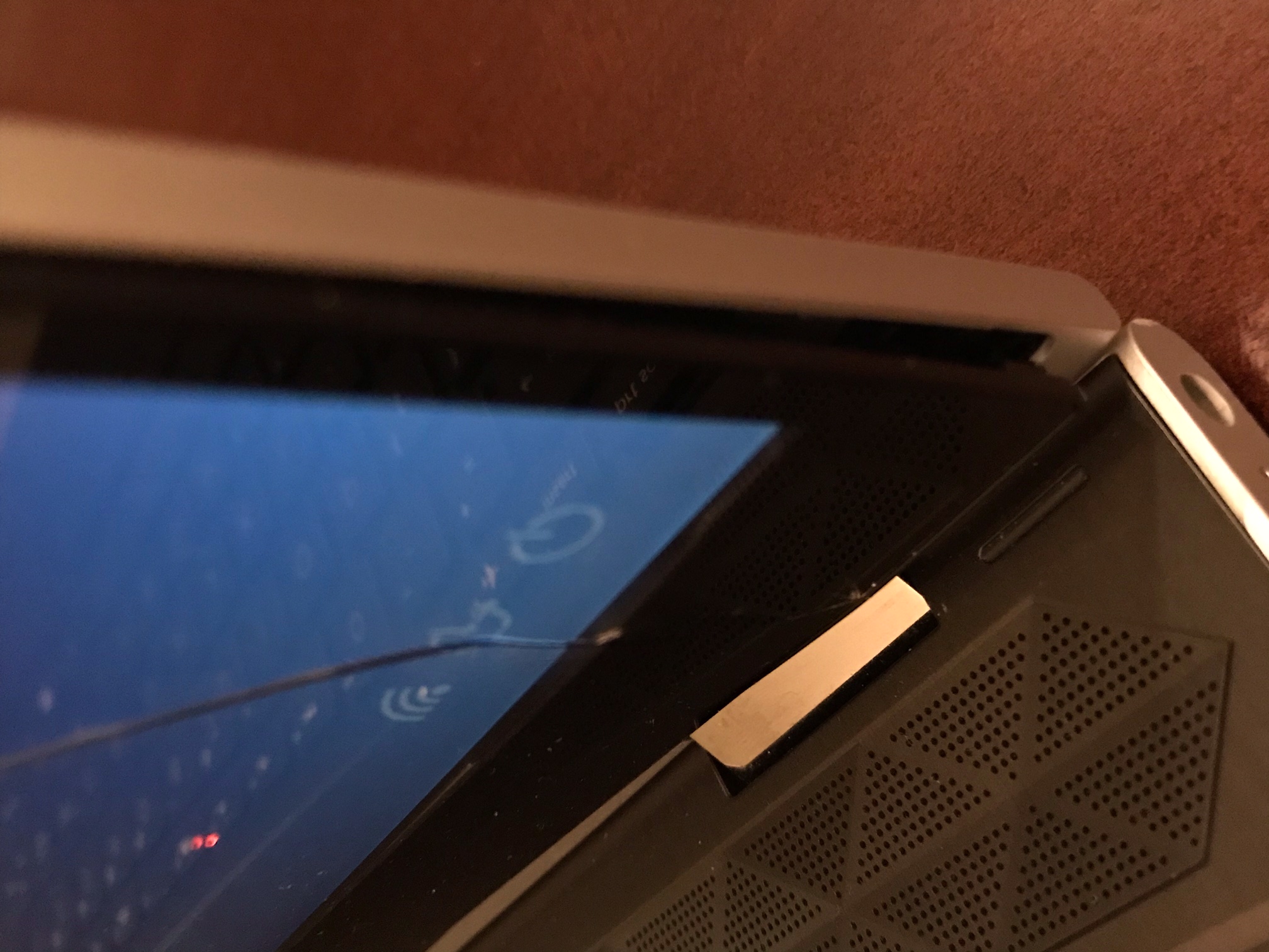 Pavilion X360 Screen Popping Out and breaking - HP Support Community ...