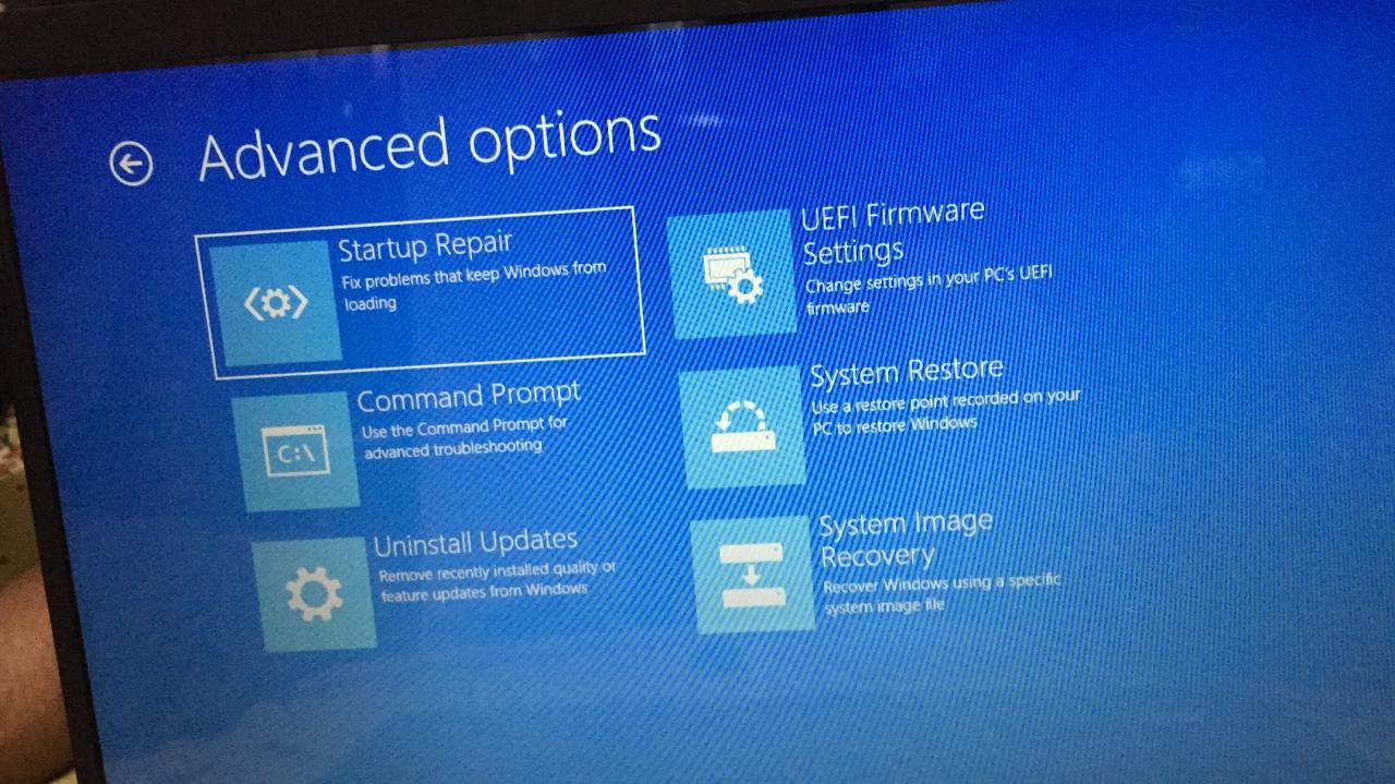 Operating system on screen got corrupted - HP Support Community - 7912417