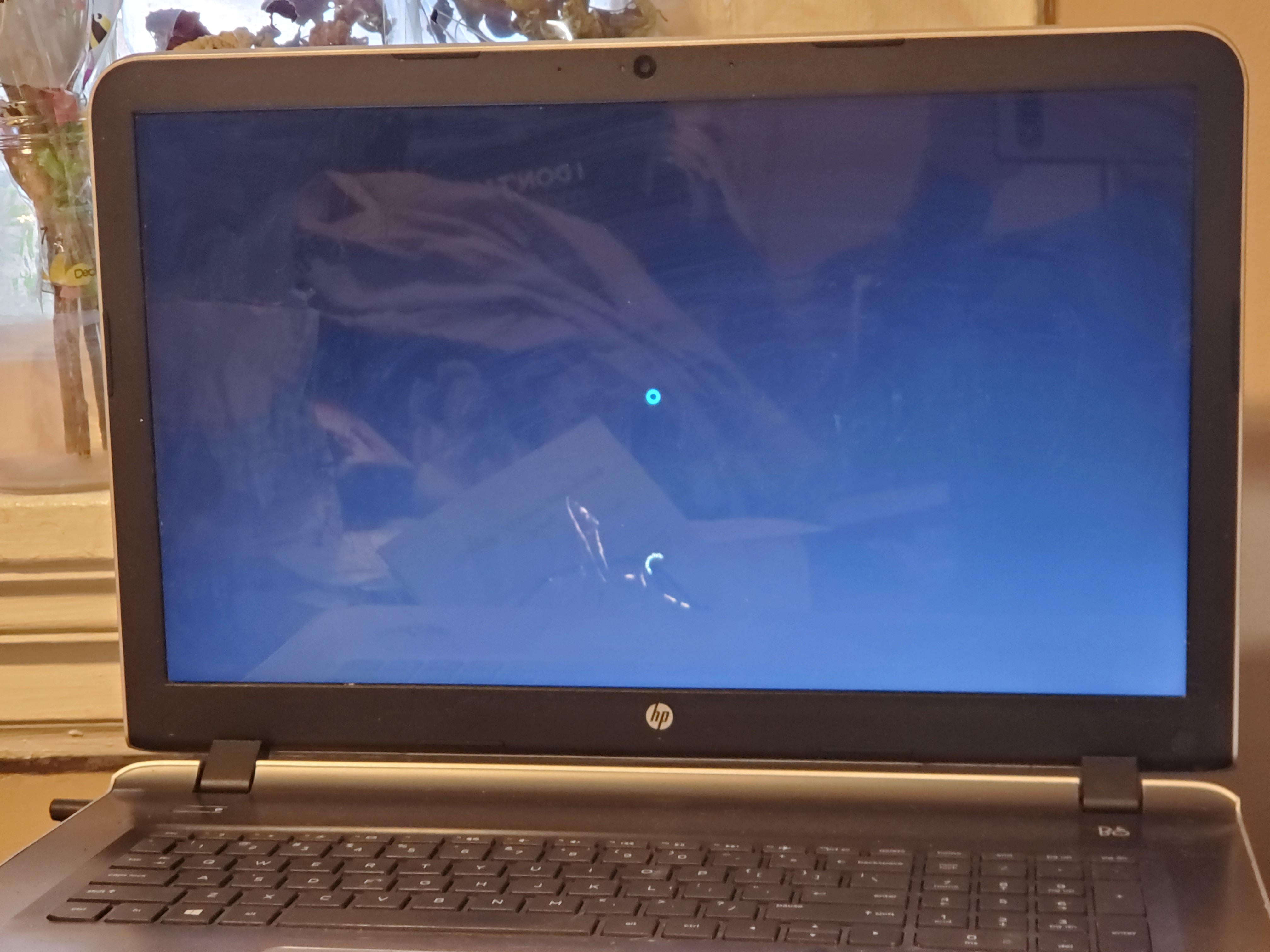 HP laptop unable to complete booting - HP Support Community - 7928155
