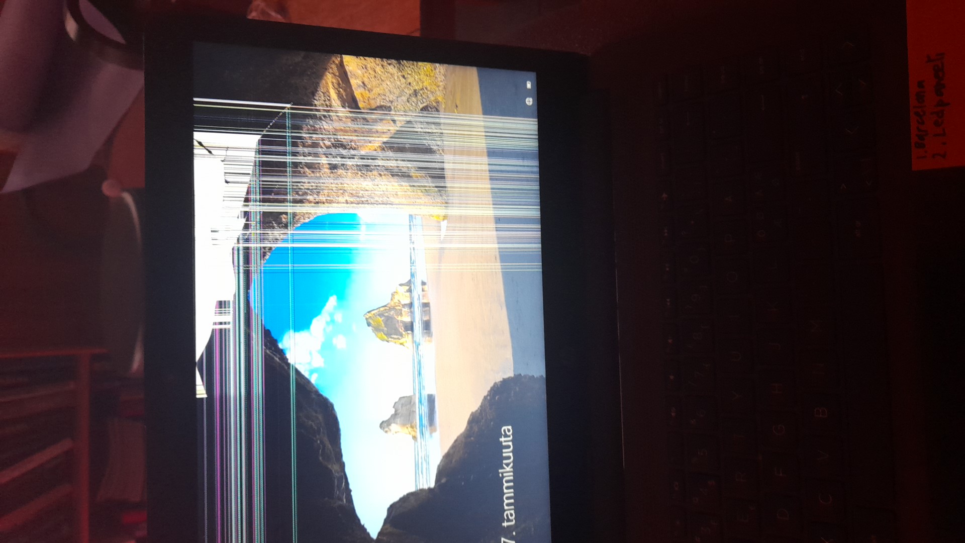 Hp Laptop Screen problem - HP Support Community - 7952260