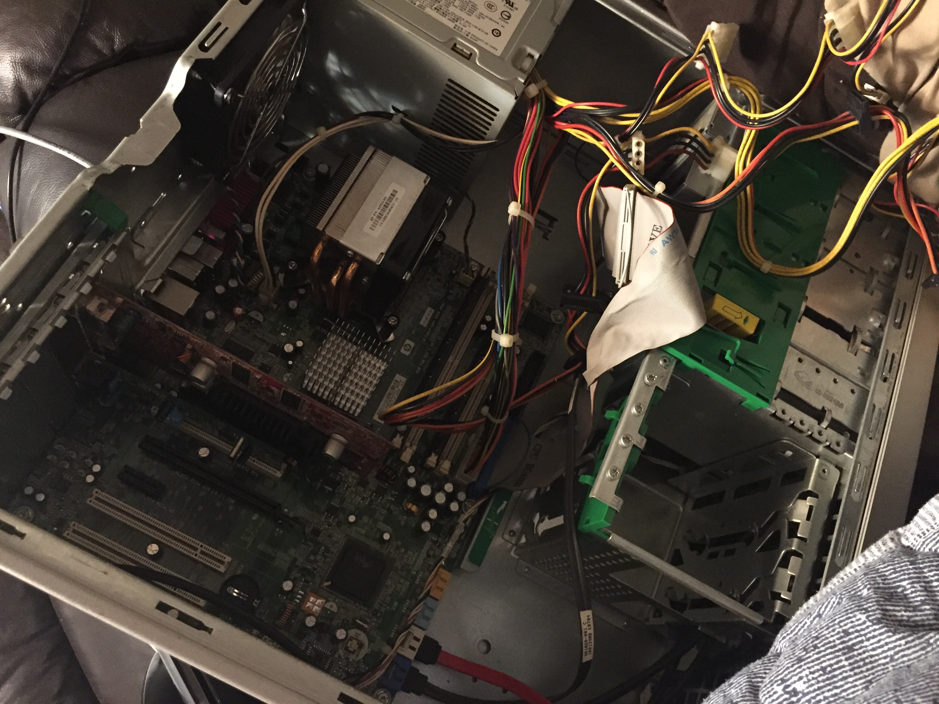Internal wiring misconfiguration how do i get it right? - HP Support ...