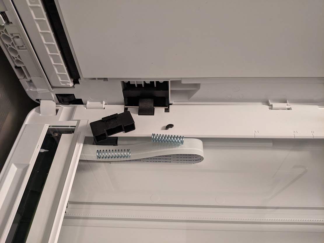 broken scanner/automatic feeder lid hinge - HP Support Community - 8058701