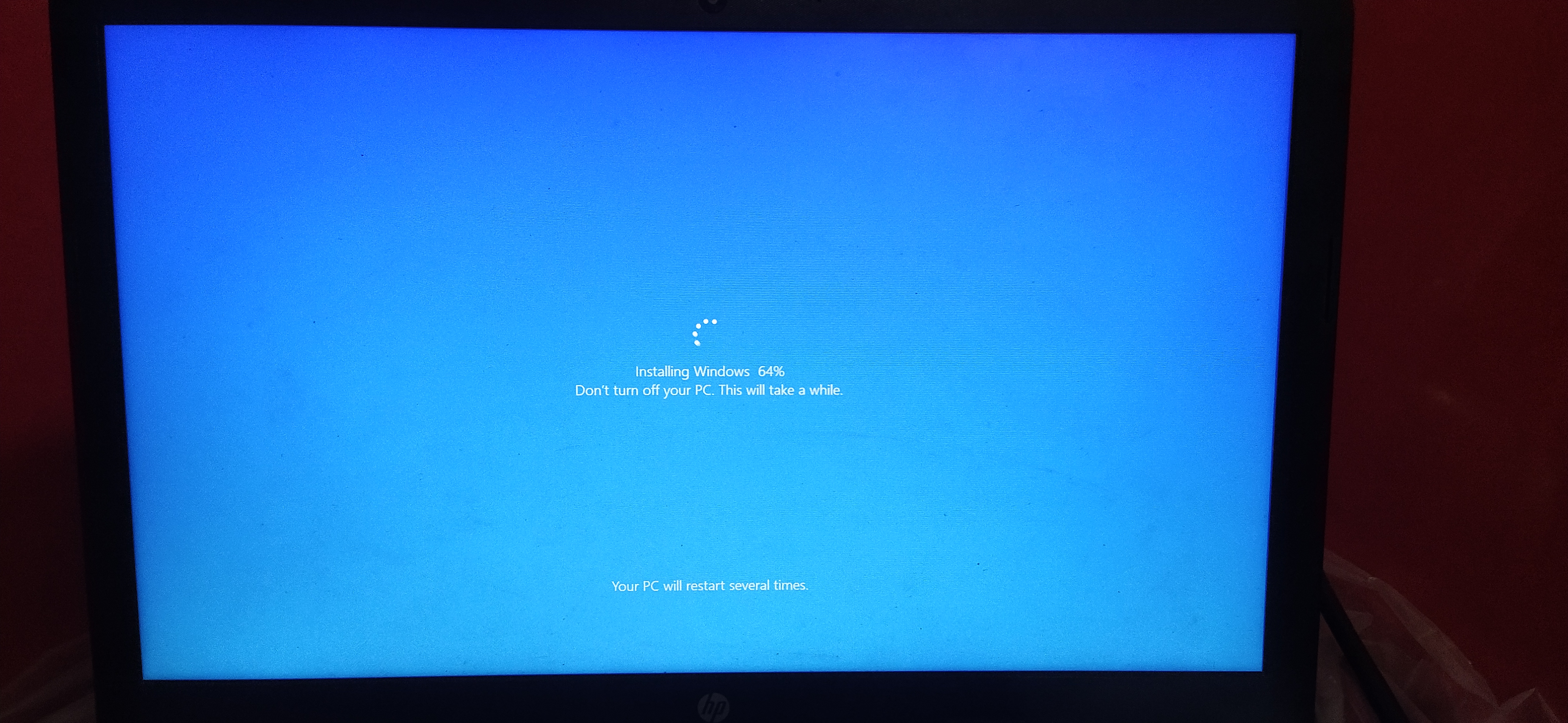 During reinstalling laptop it's keep on restarting - HP Support ...