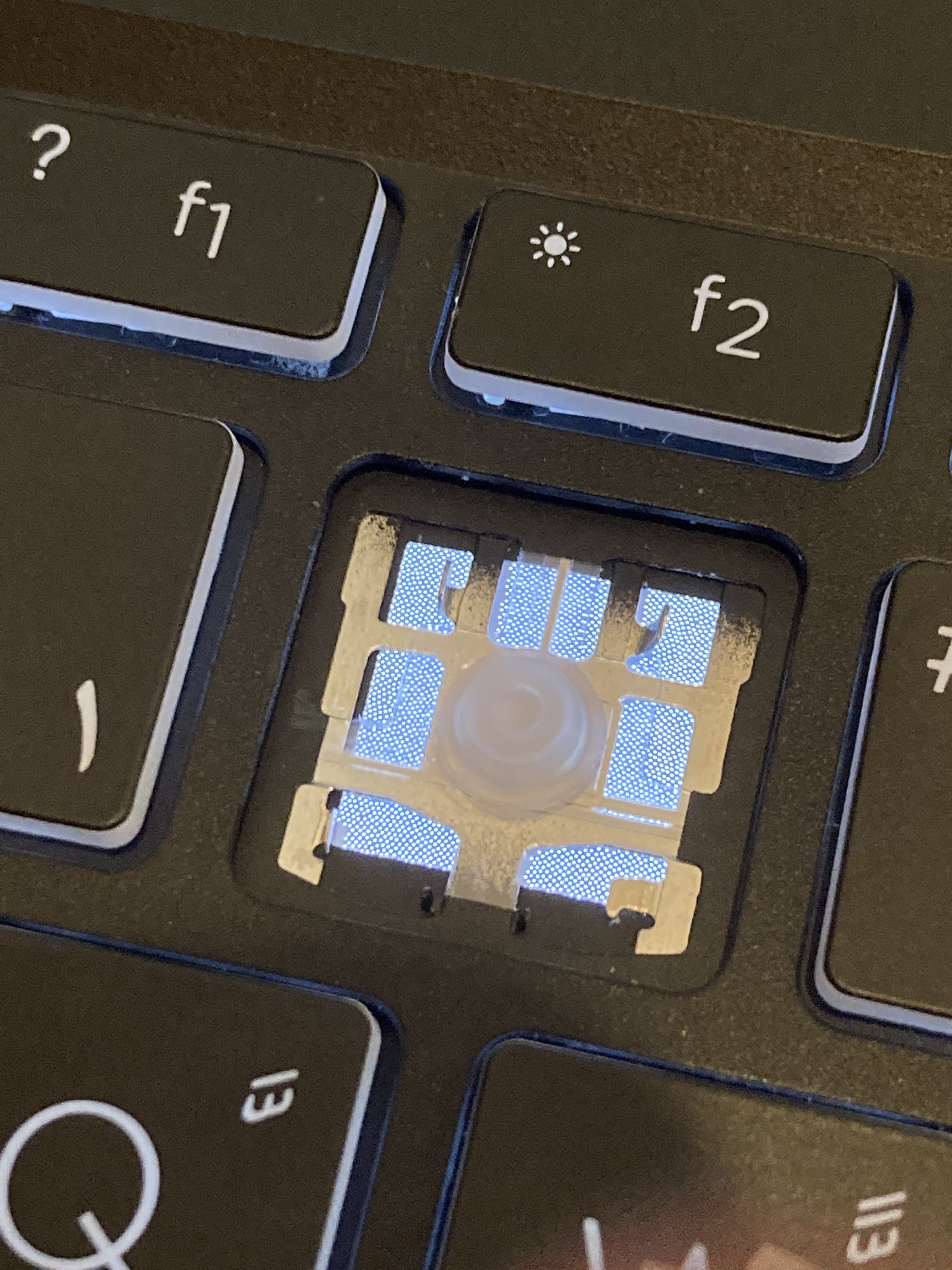 key cap randomly came out due to being loose from factory - HP Support ...
