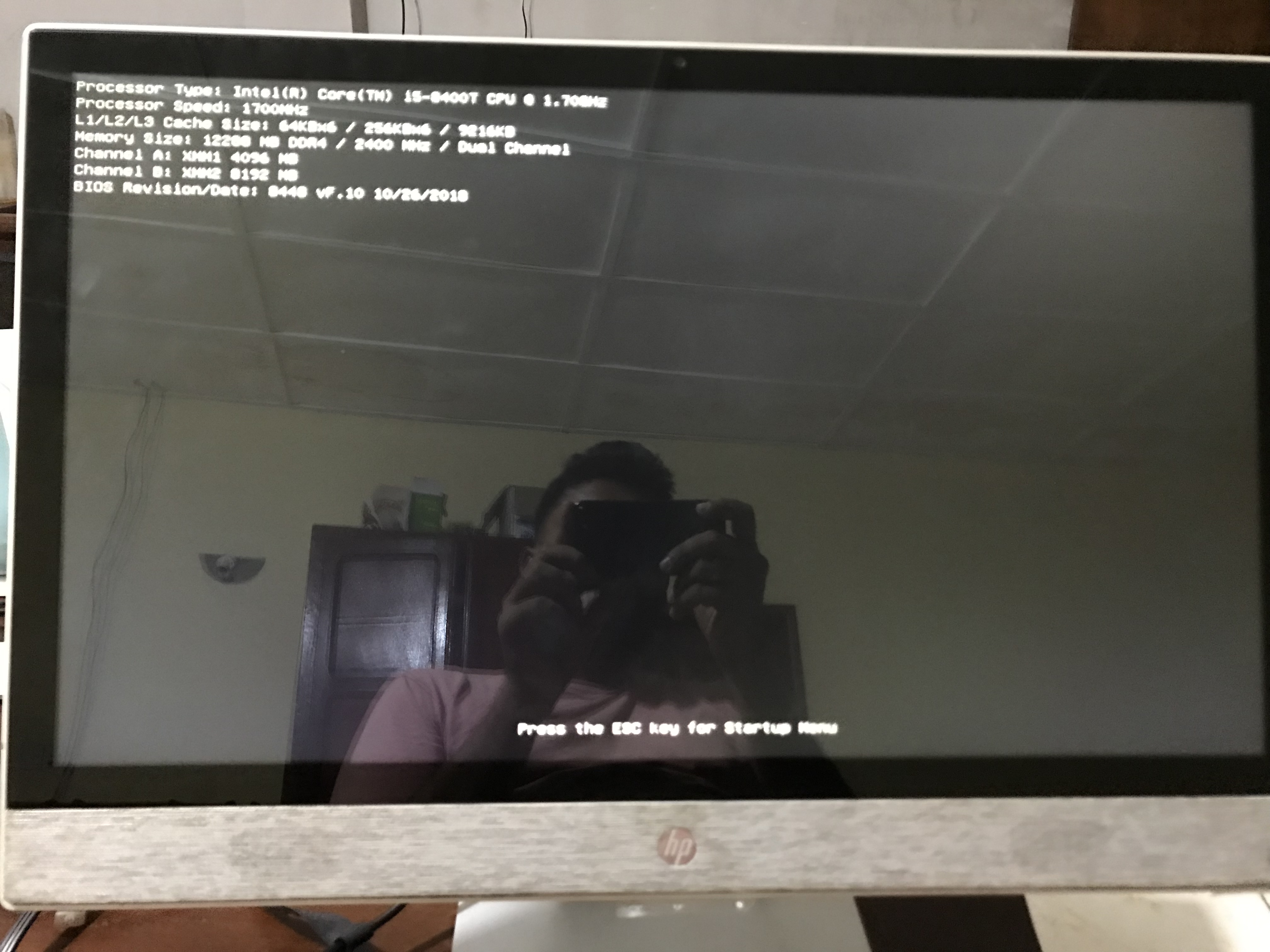 Press the esc key for startup menu screen get stuck - HP Support ...