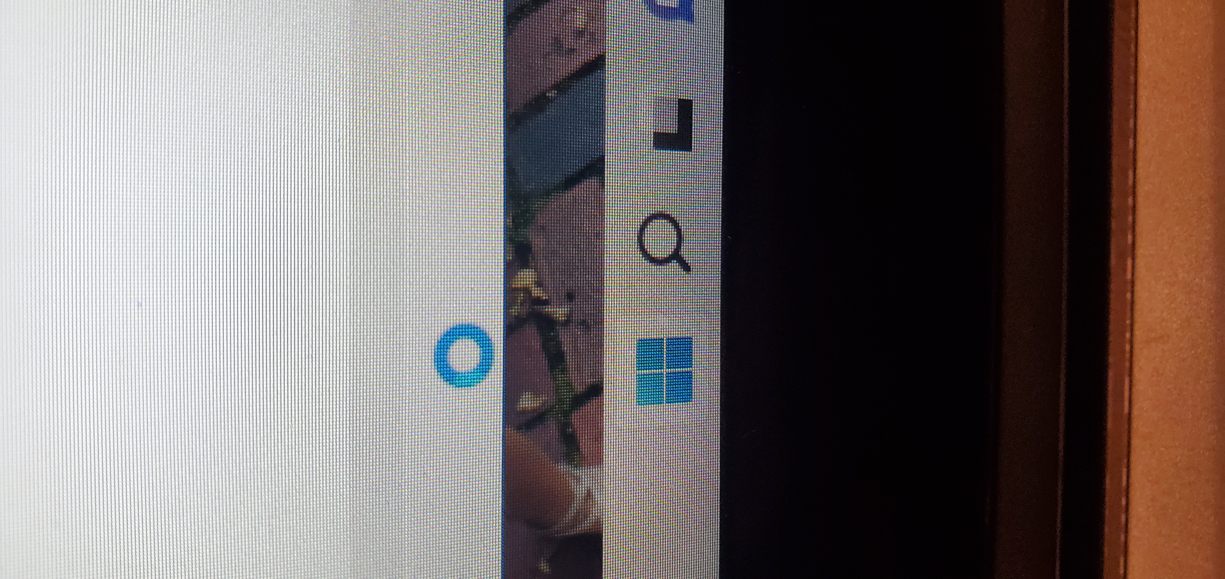 Display Issues - HP Support Community - 8346238