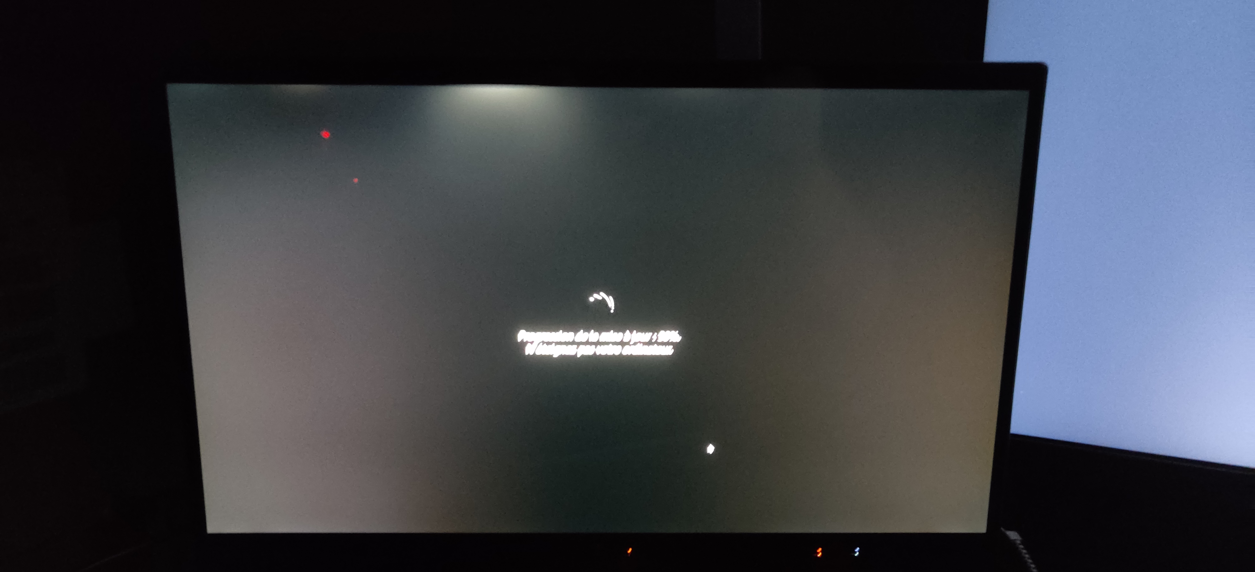 Backlight bleeding - HP Support Community - 8356174