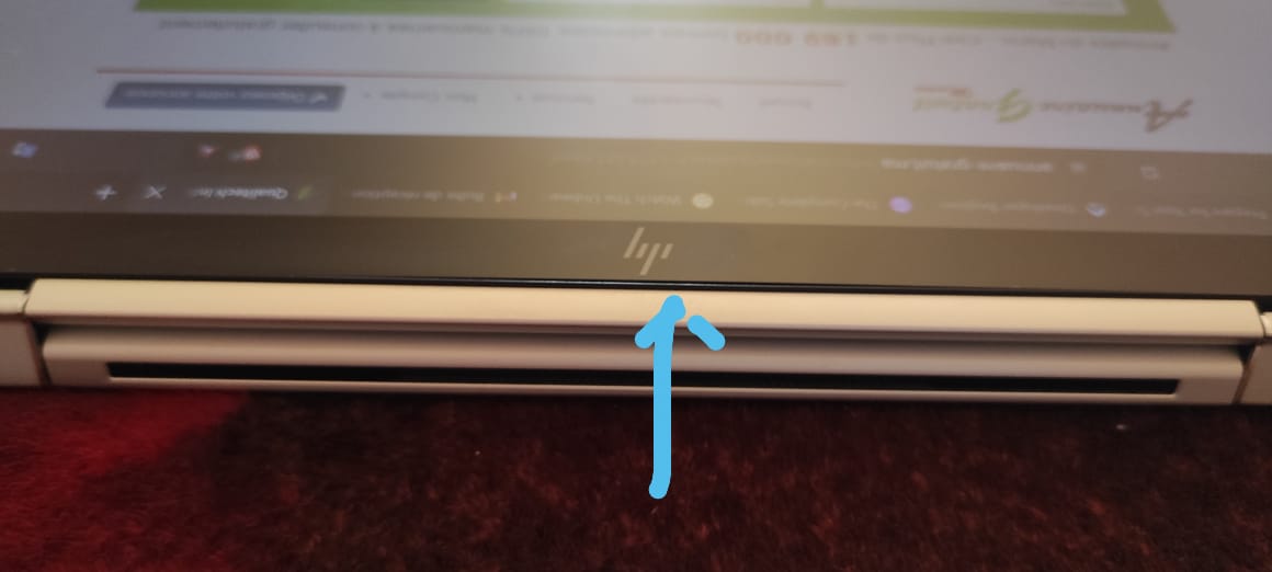 hp elitebook x360 1040 G4 screen popping out from the bottom - HP ...