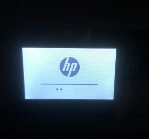 Printer freeze/stuck on start up screen - HP Support Community - 8438017