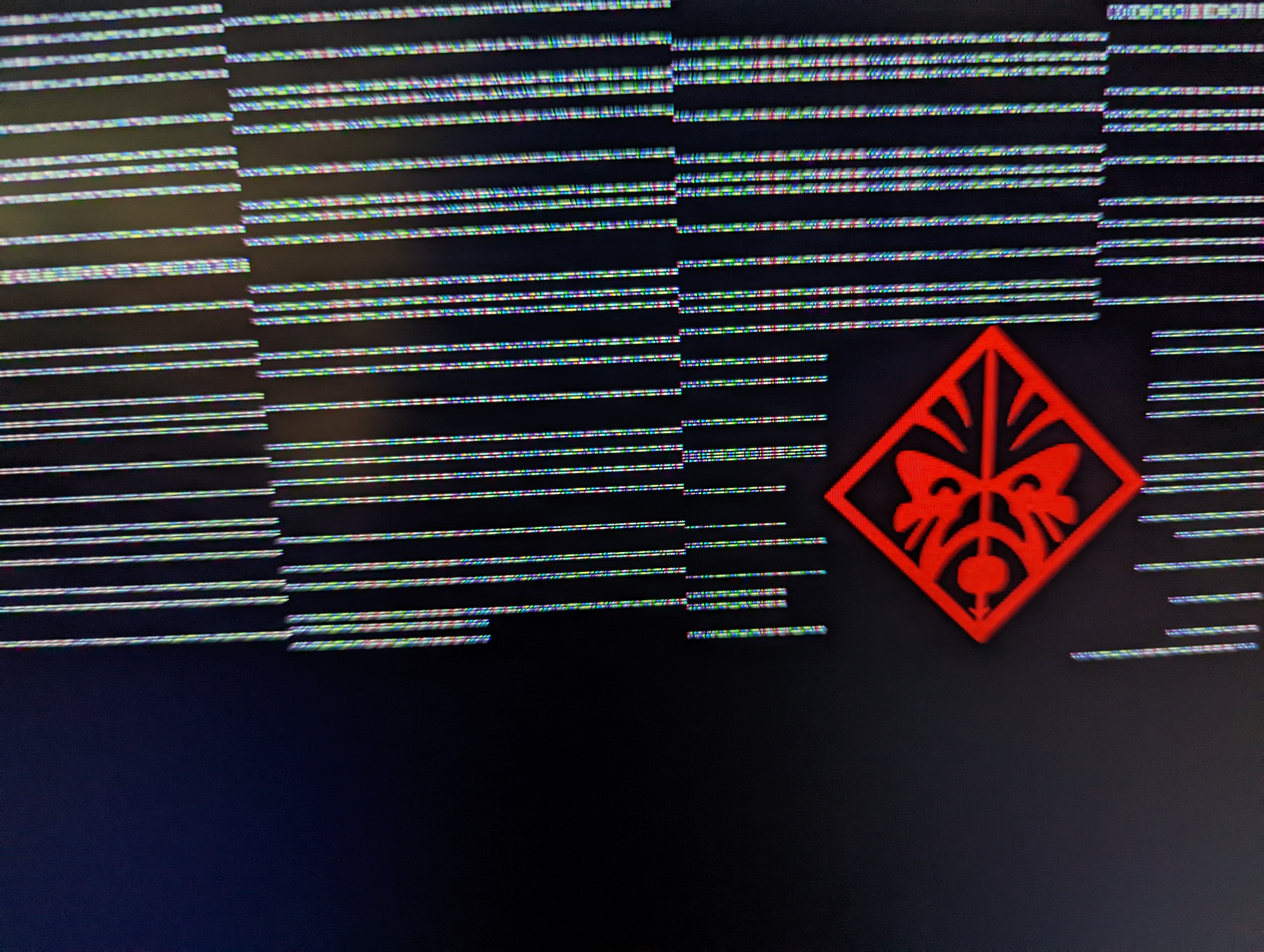 Multiple Pixel Colored Horizontal lines on screen - HP Support ...