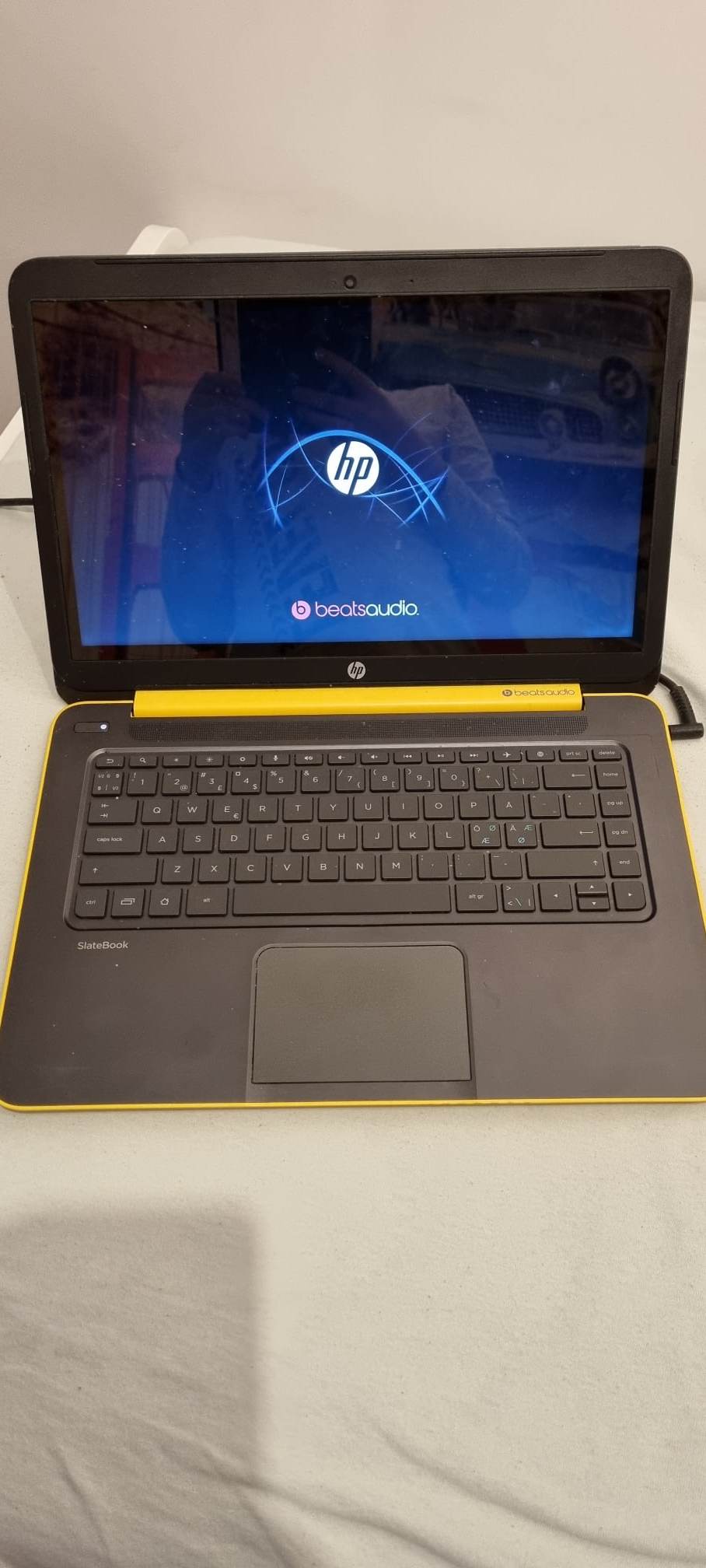 Running HP SlateBook 14-p000no PC - HP Support Community - 8628862