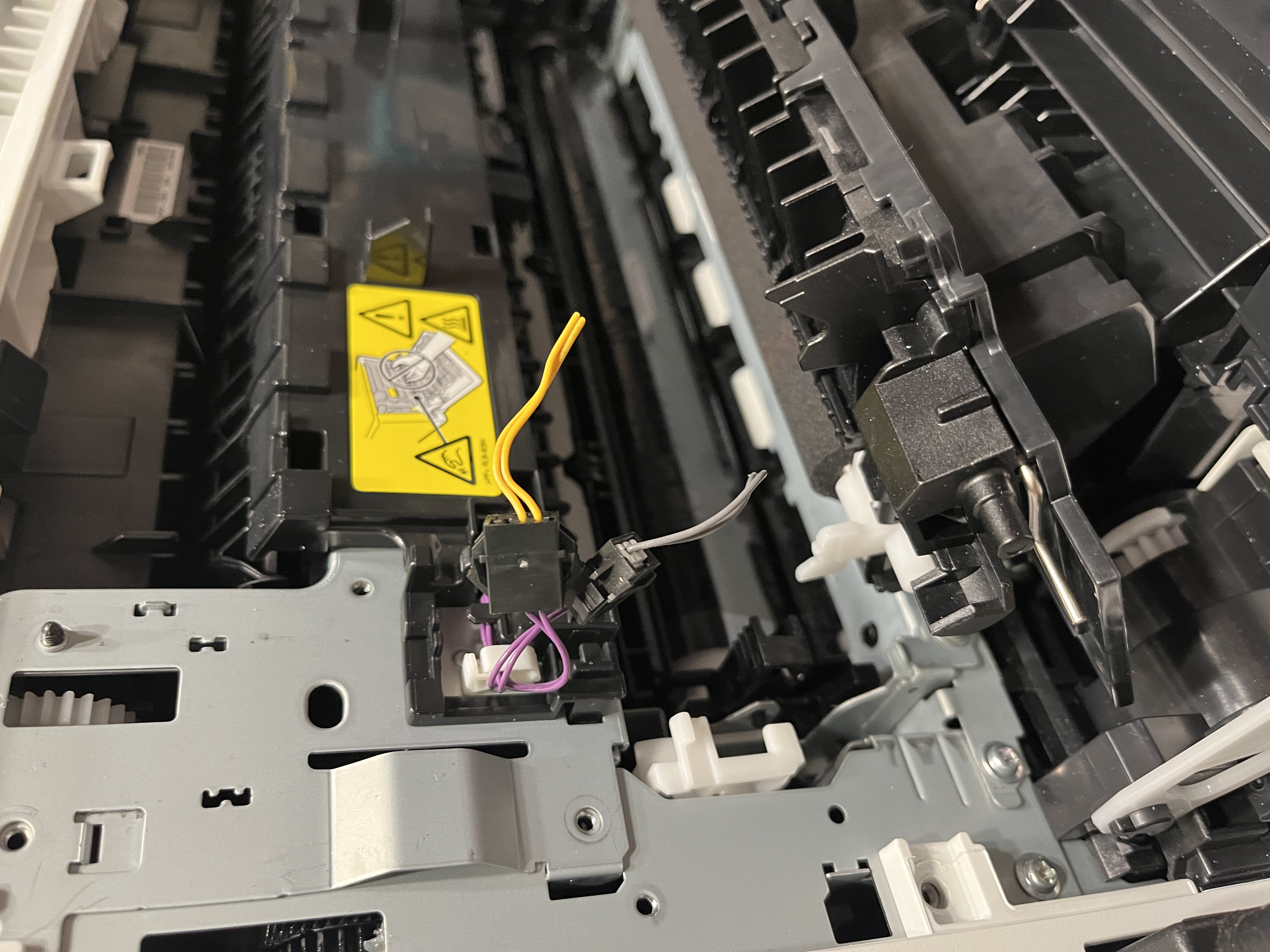 Damaged printer - HP Support Community - 8649149