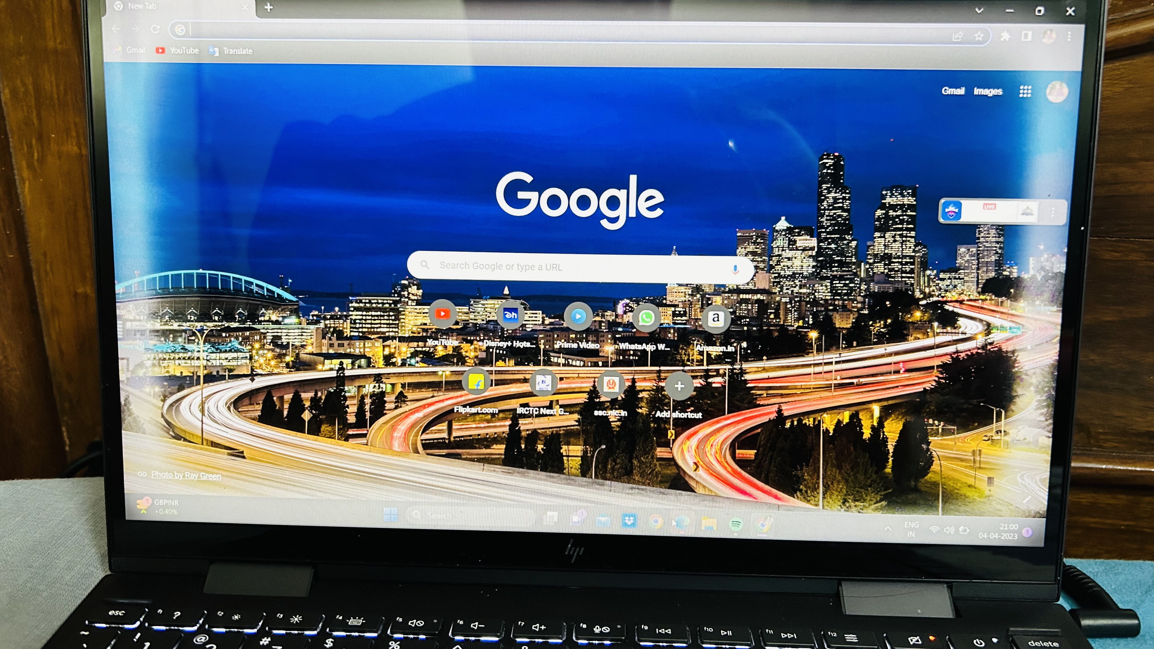 Display shows white patches - HP Support Community - 8658406