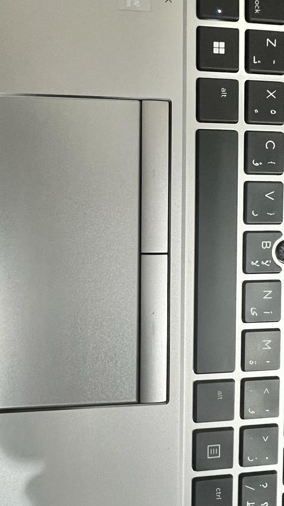 Design flaws - Trackpad and Display - HP Support Community - 8711236