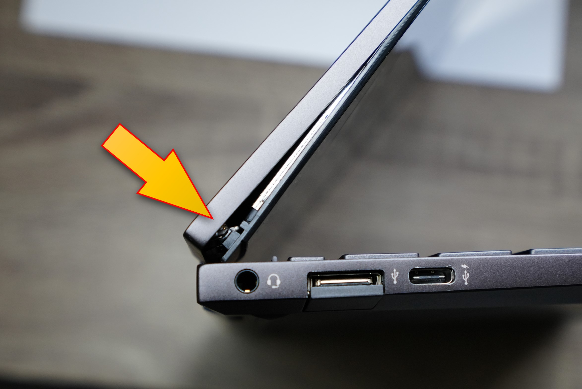 used the laptop a few times and the hinge got broken! - HP Support ...