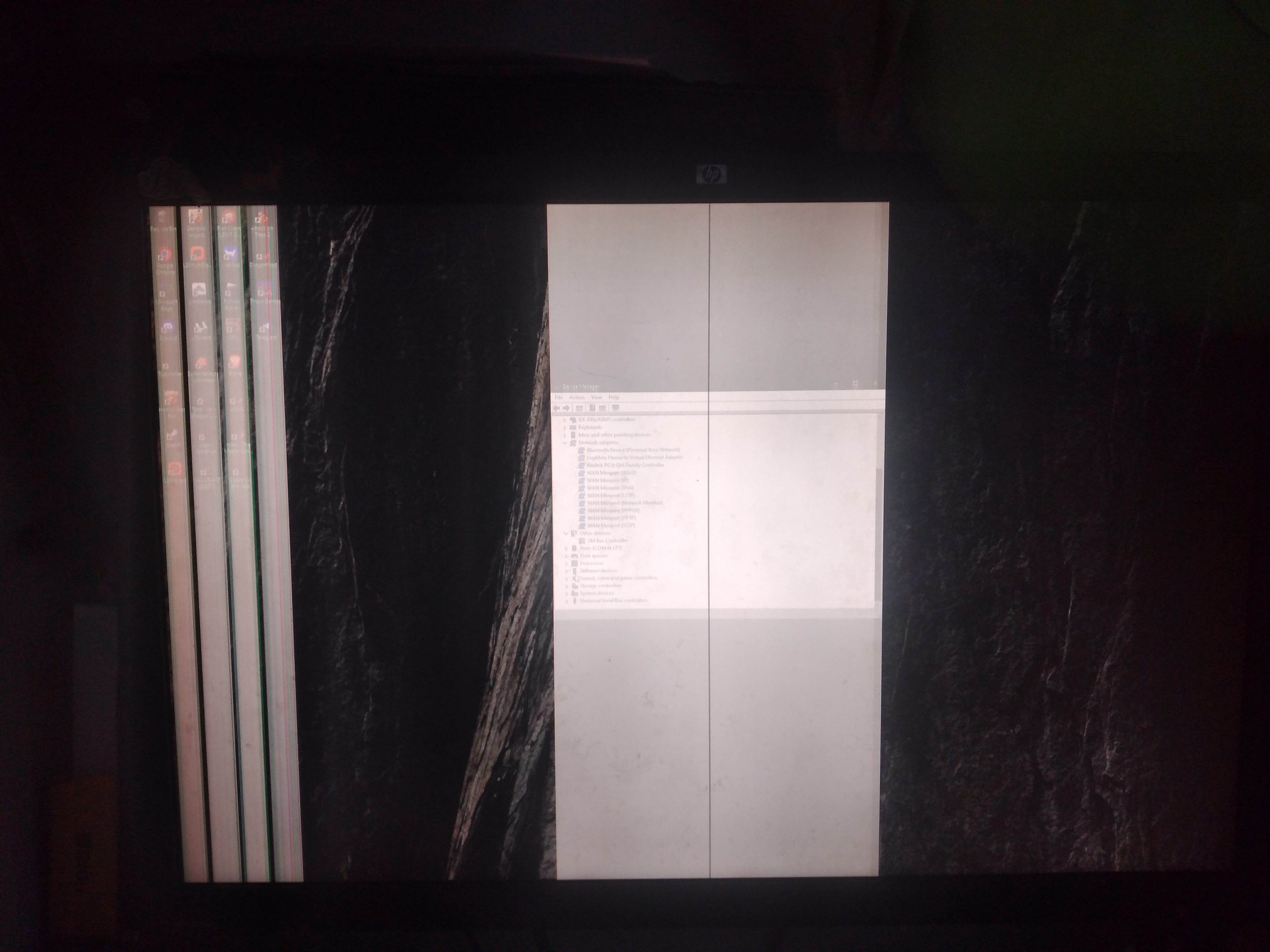 Monitor has this lines on it - HP Support Community - 8825576