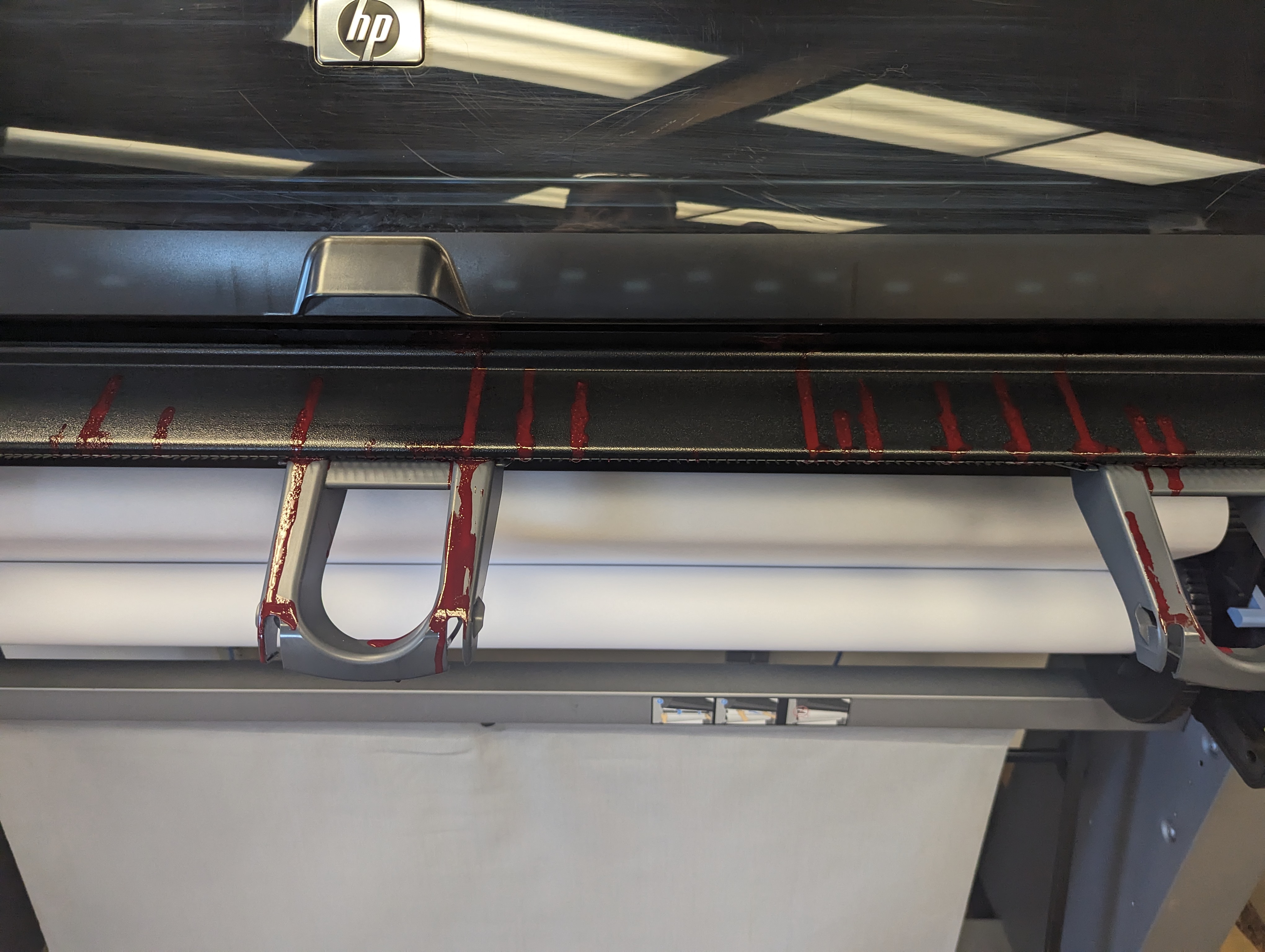 HELP, ink is pouring out of HP Designjet Z6200ps 42in Photo - HP ...