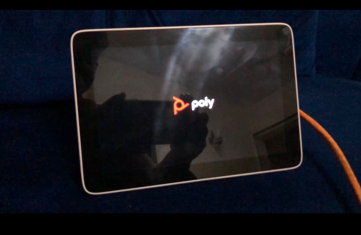 Poly tc8 stucked at poly logo while turning on - HP Support Community ...