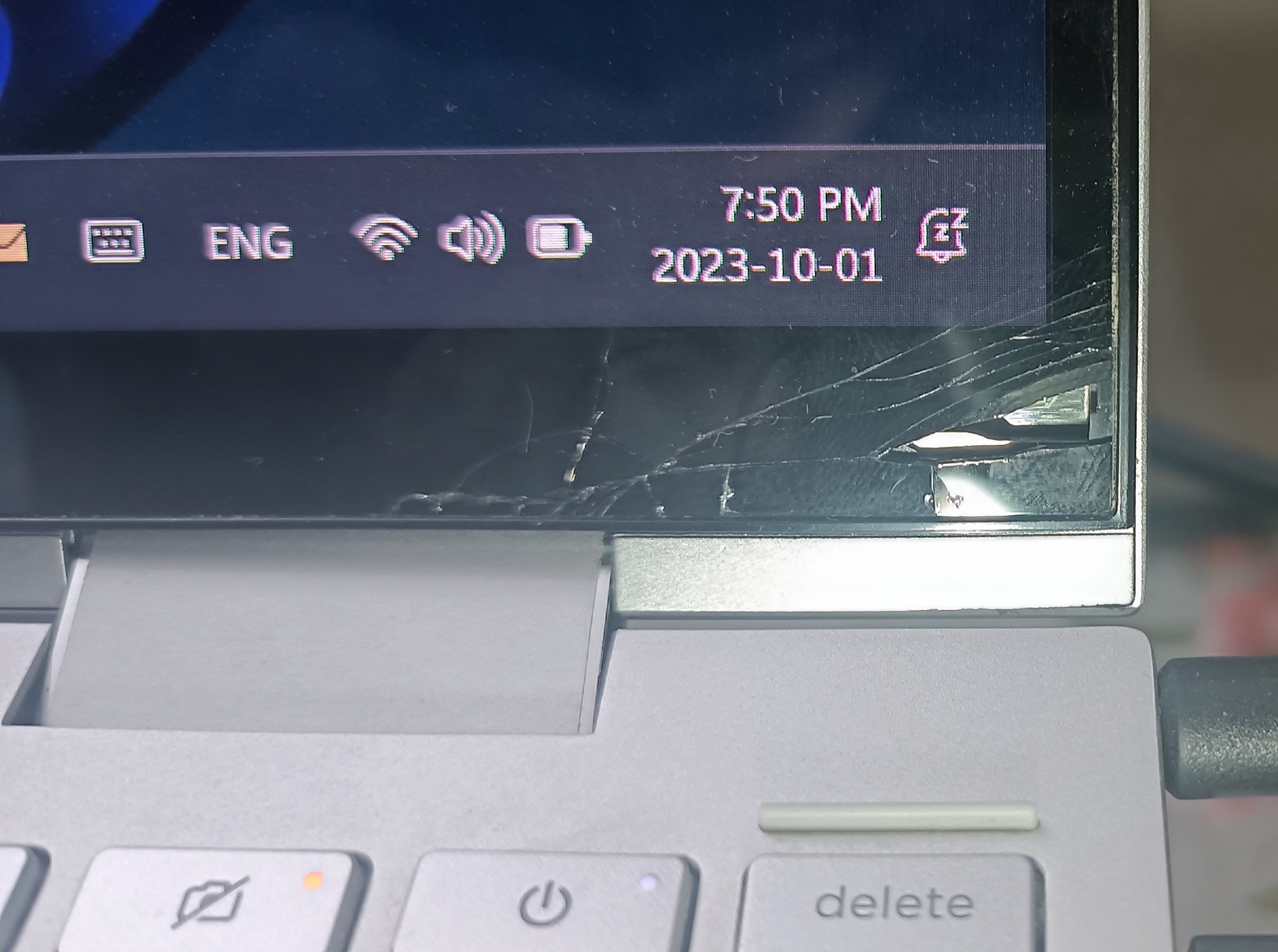HP Envy x360 Screen Hinges Broken - HP Support Community - 8858992