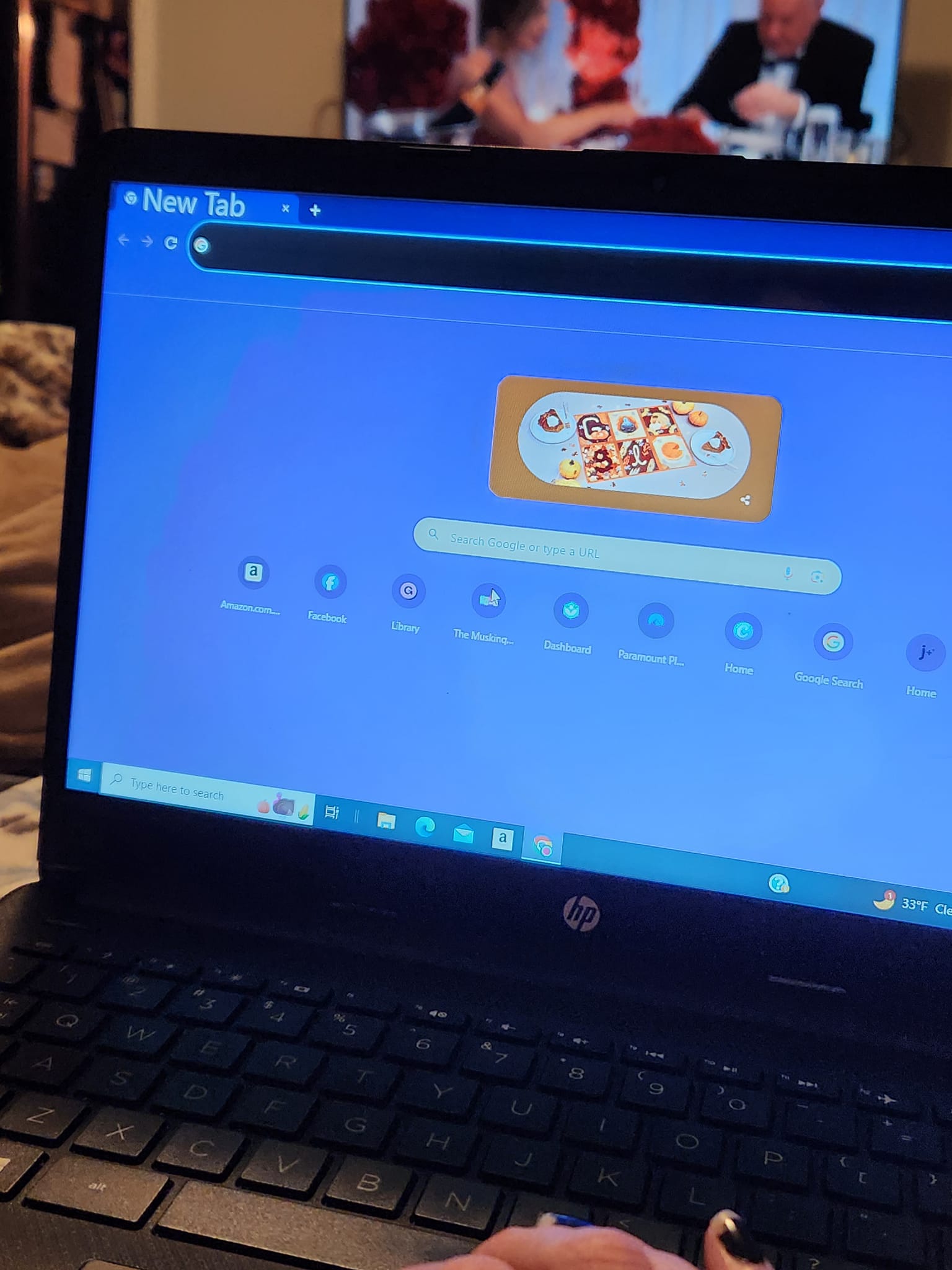 Enlarged font on main screen and when apps are open on the m... - HP ...