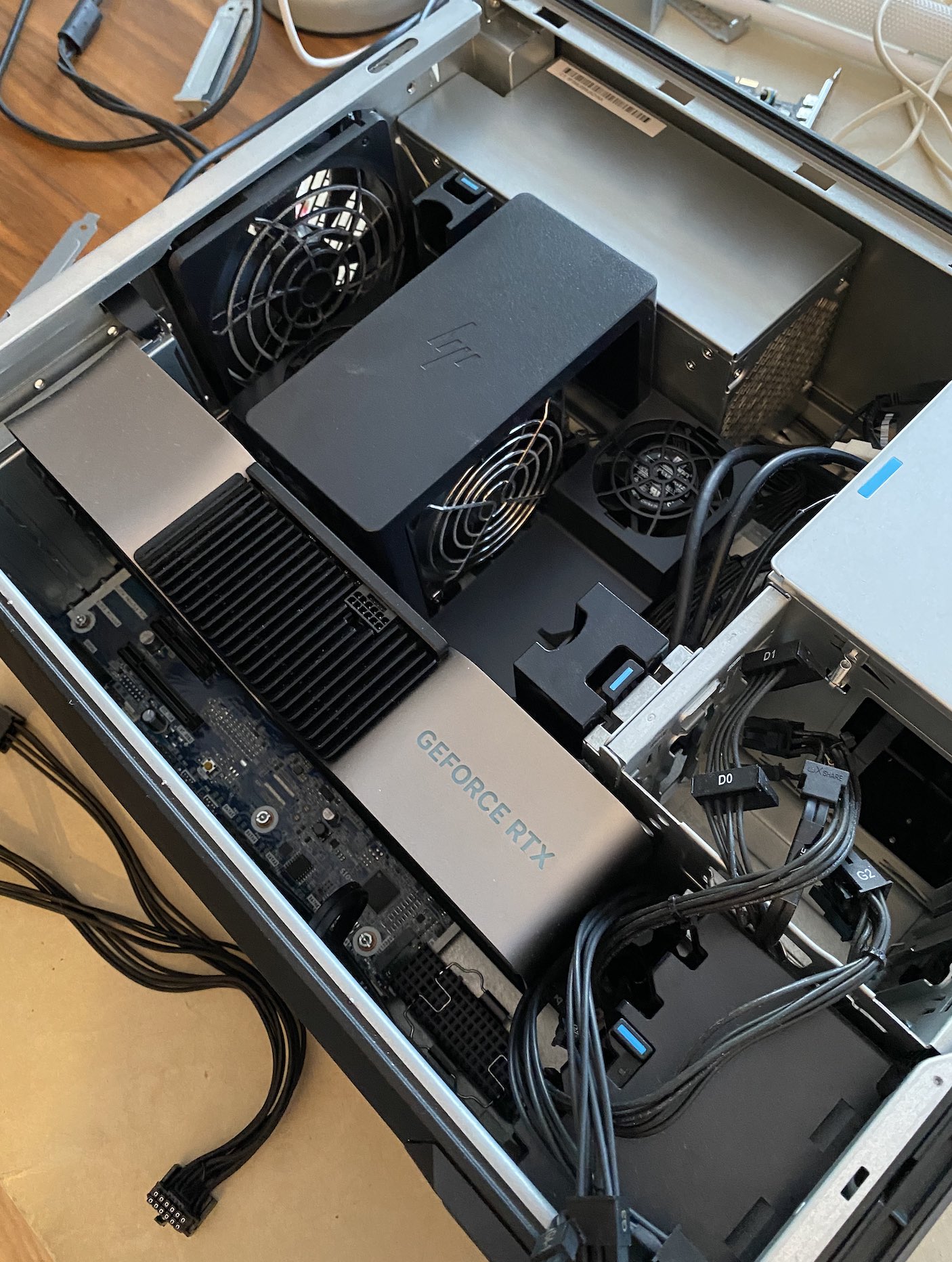 HP Z4 G4 RTX4080 FE - it fits in with and w/o modifications ... - HP ...